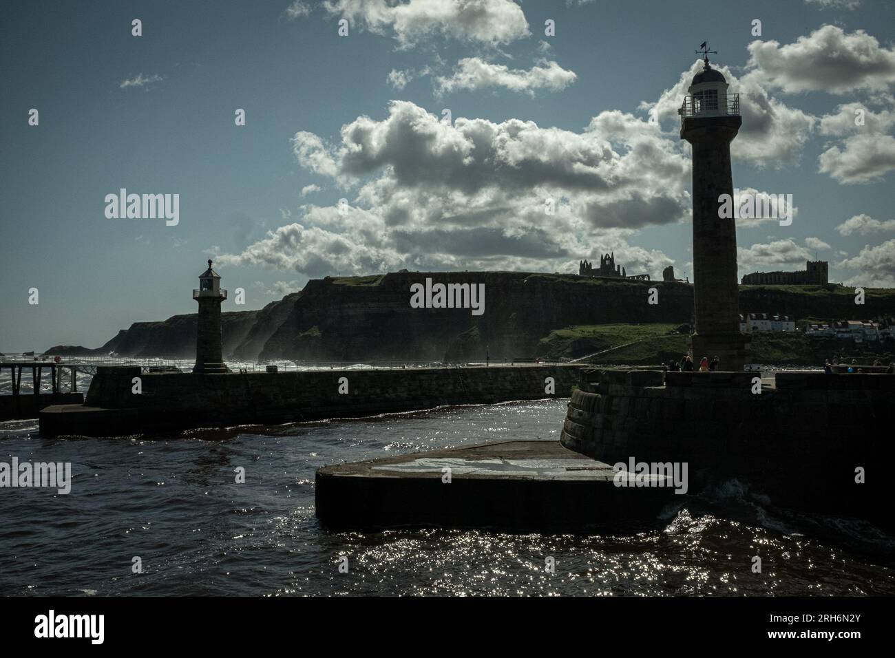 Whitby cliff lift Banque de photographies et d’images à haute ...