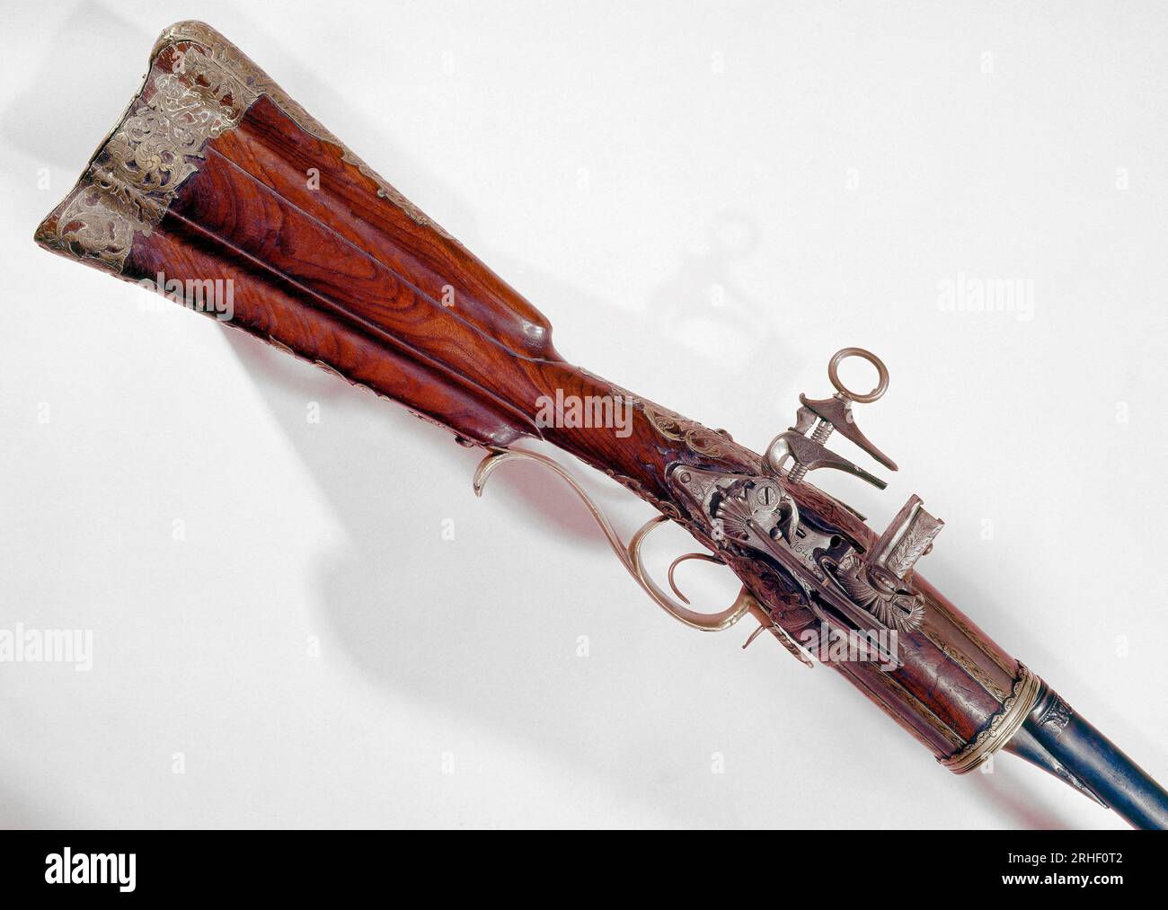 ESCOPETA REVOLVER DE RIPOLL S XVII LOCALISATION : MUSEO LAZARO GALDIANO ...