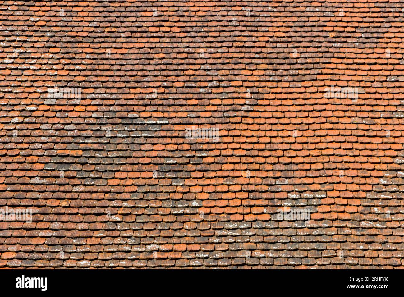 Tuile âgée Banque de photographies et d’images à haute résolution - Alamy