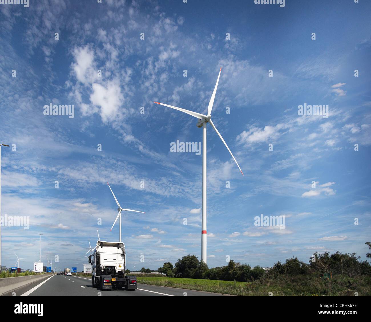 Autoroute a16 Banque de photographies et d’images à haute résolution ...