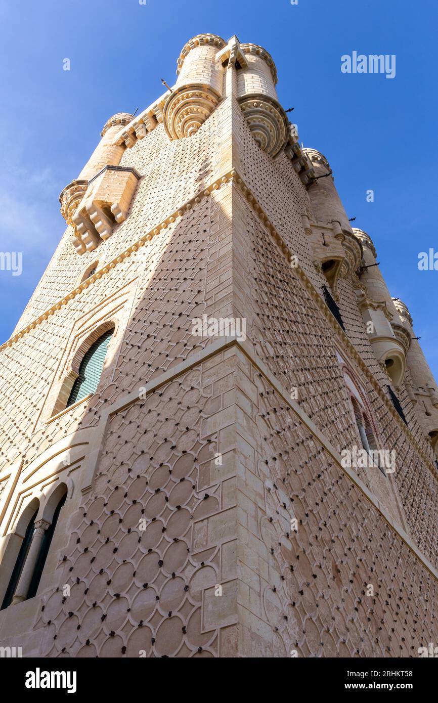 Tour de Jean II de Castille dans l'Alcazar de Ségovie, façade d ...