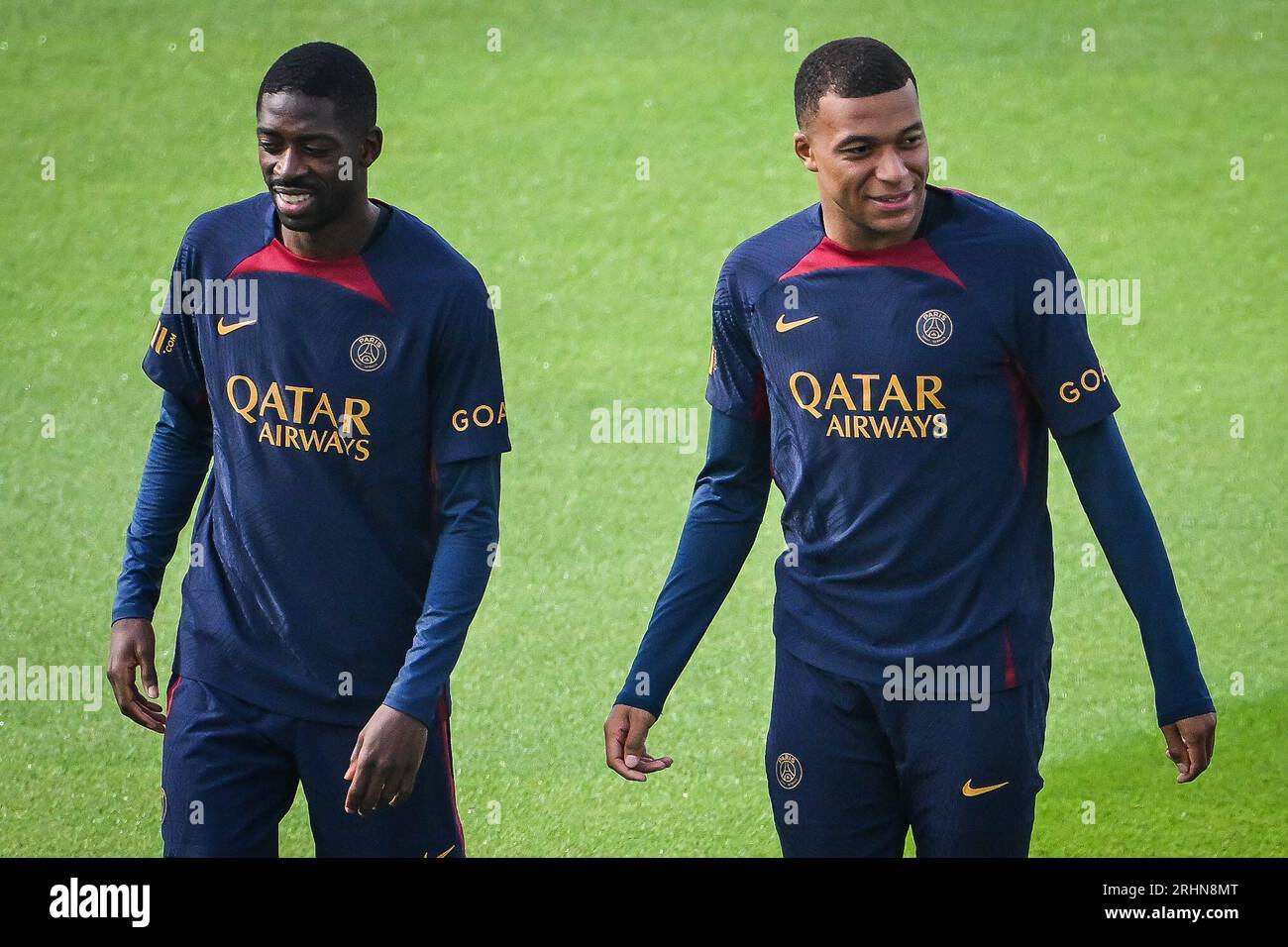 Poissy, France 18 août 2023, Ousmane DEMBELE du PSG et Kylian MBAPPE du ...