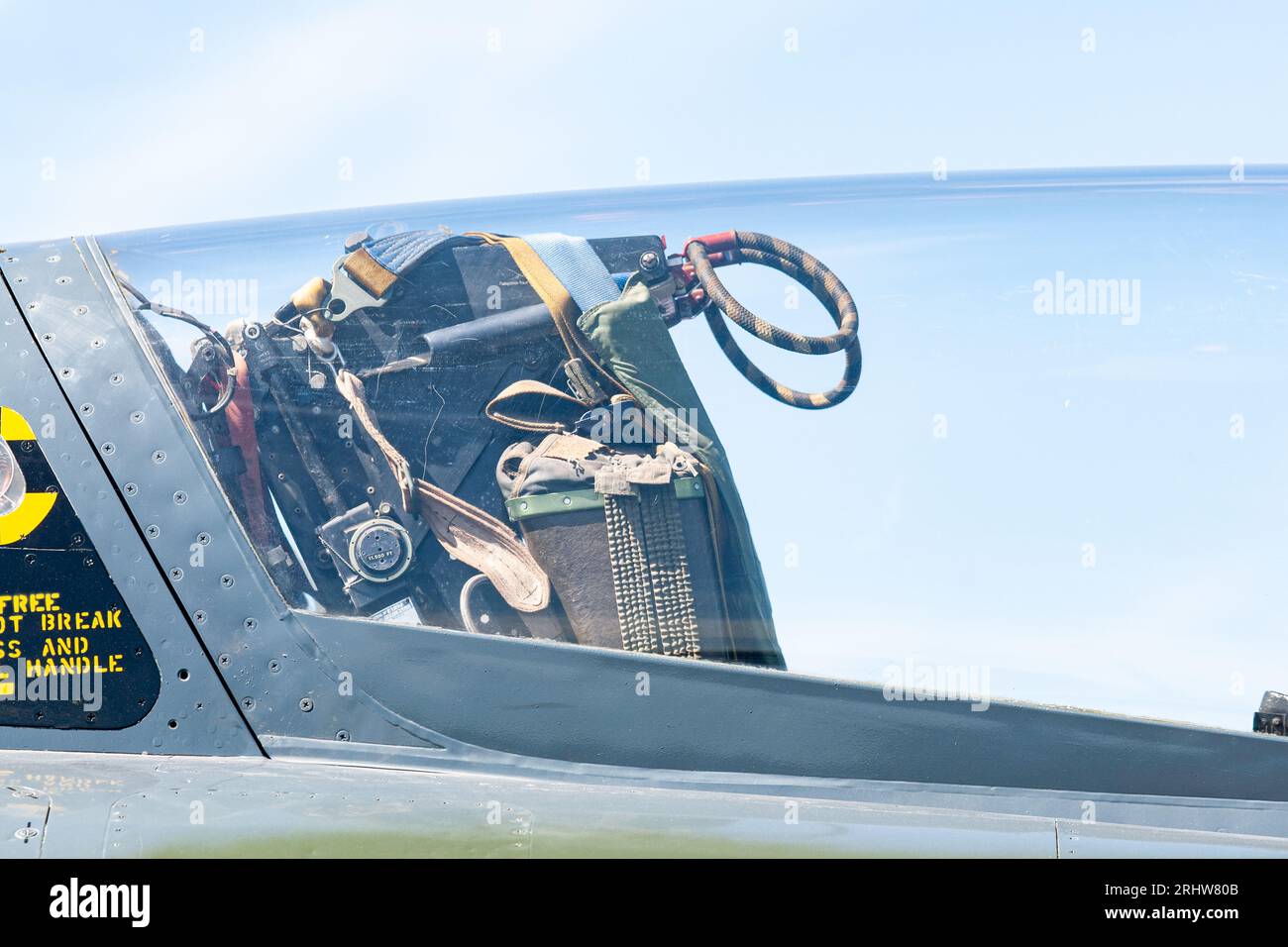 Images détaillées du cockpit et du nez d'un ancien RAAF Dassault Mirage ...