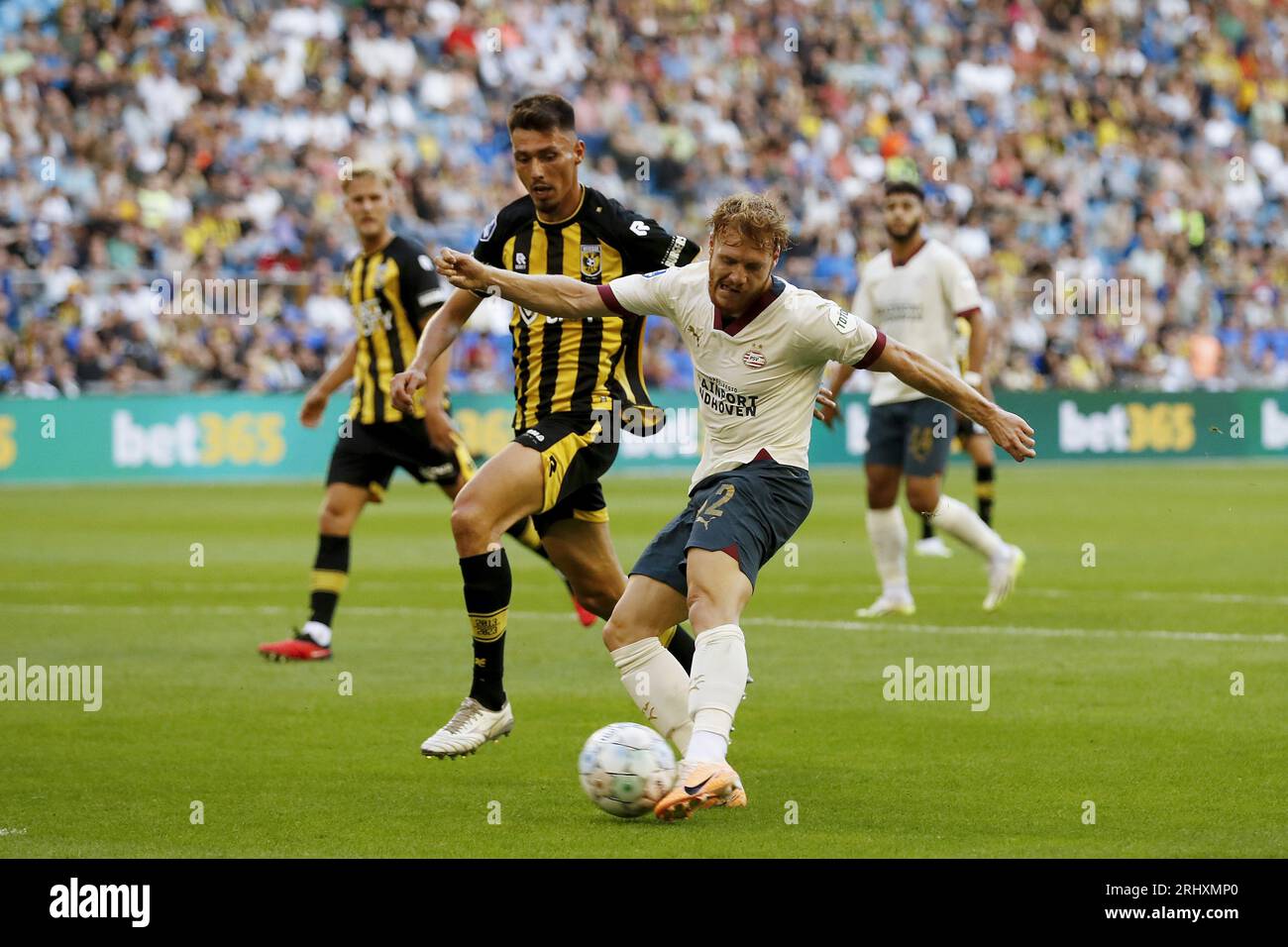 Dominik oroz Banque de photographies et d’images à haute résolution - Alamy