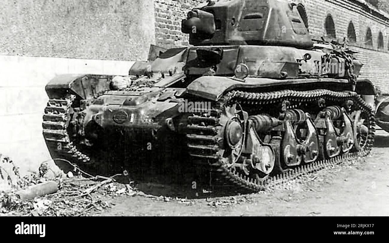 Renault r35 Banque de photographies et d’images à haute résolution - Alamy