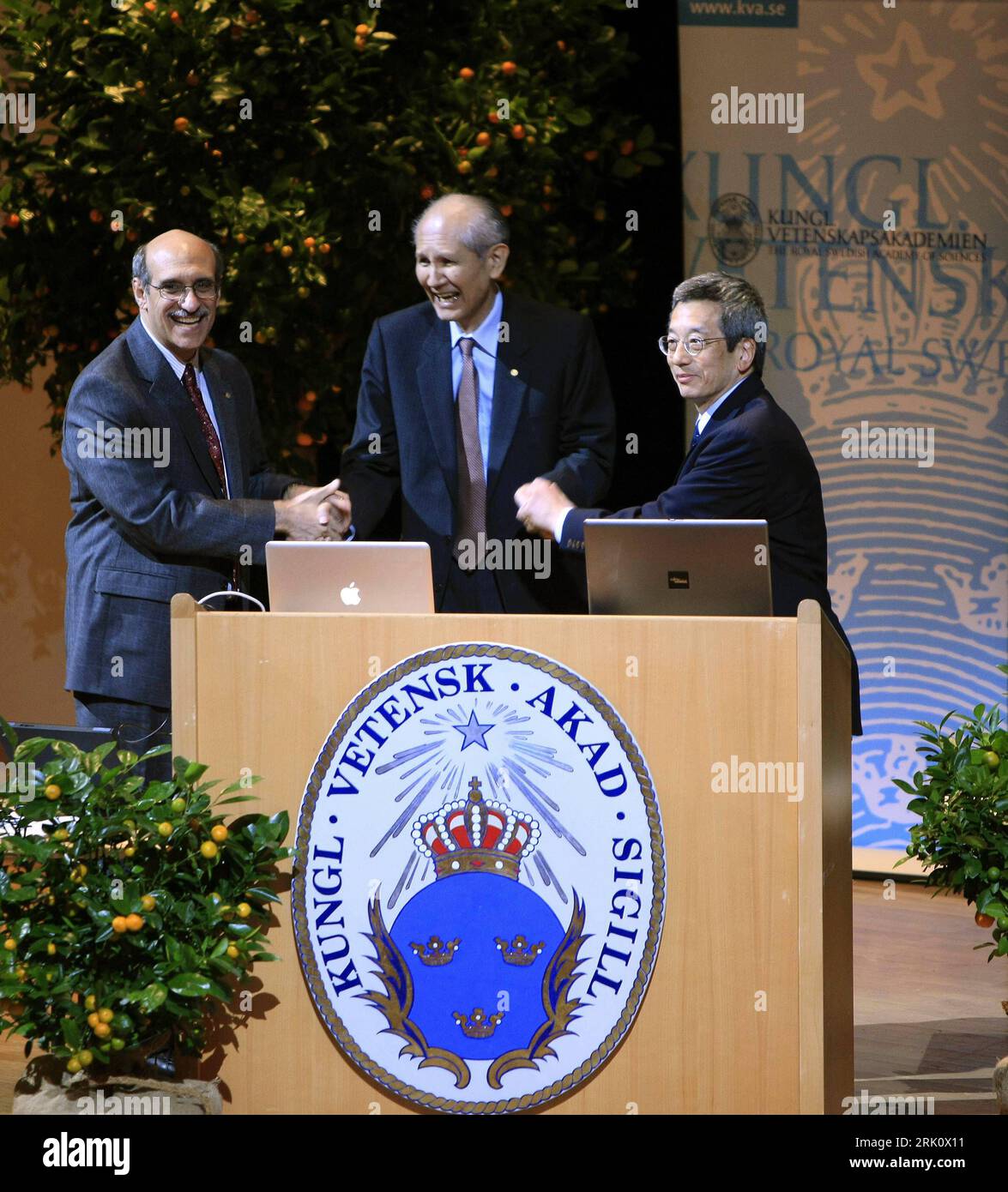 Osamu shimomura Banque de photographies et d’images à haute résolution ...