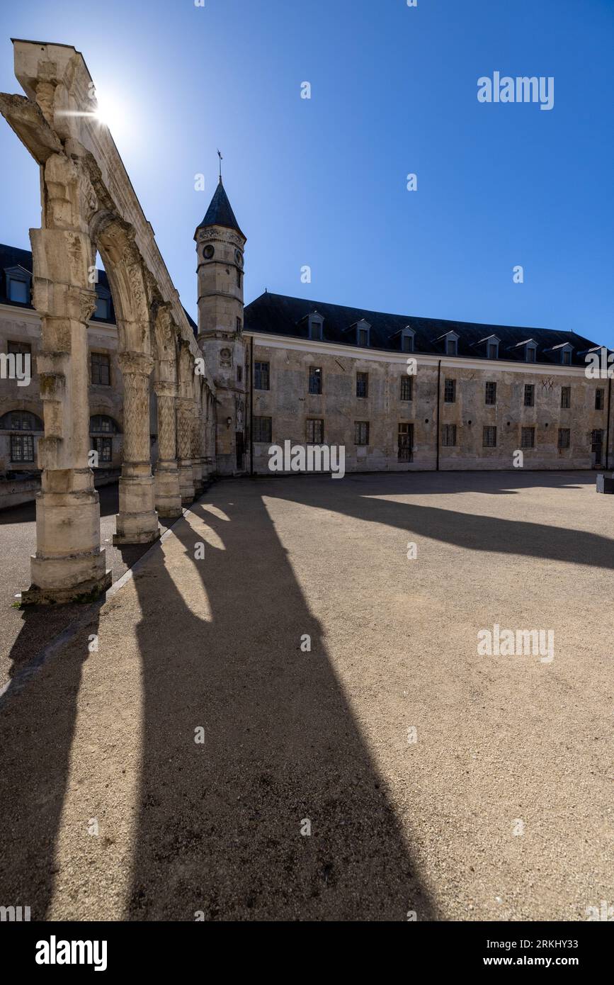 Gaillon chateau Banque de photographies et d’images à haute résolution ...