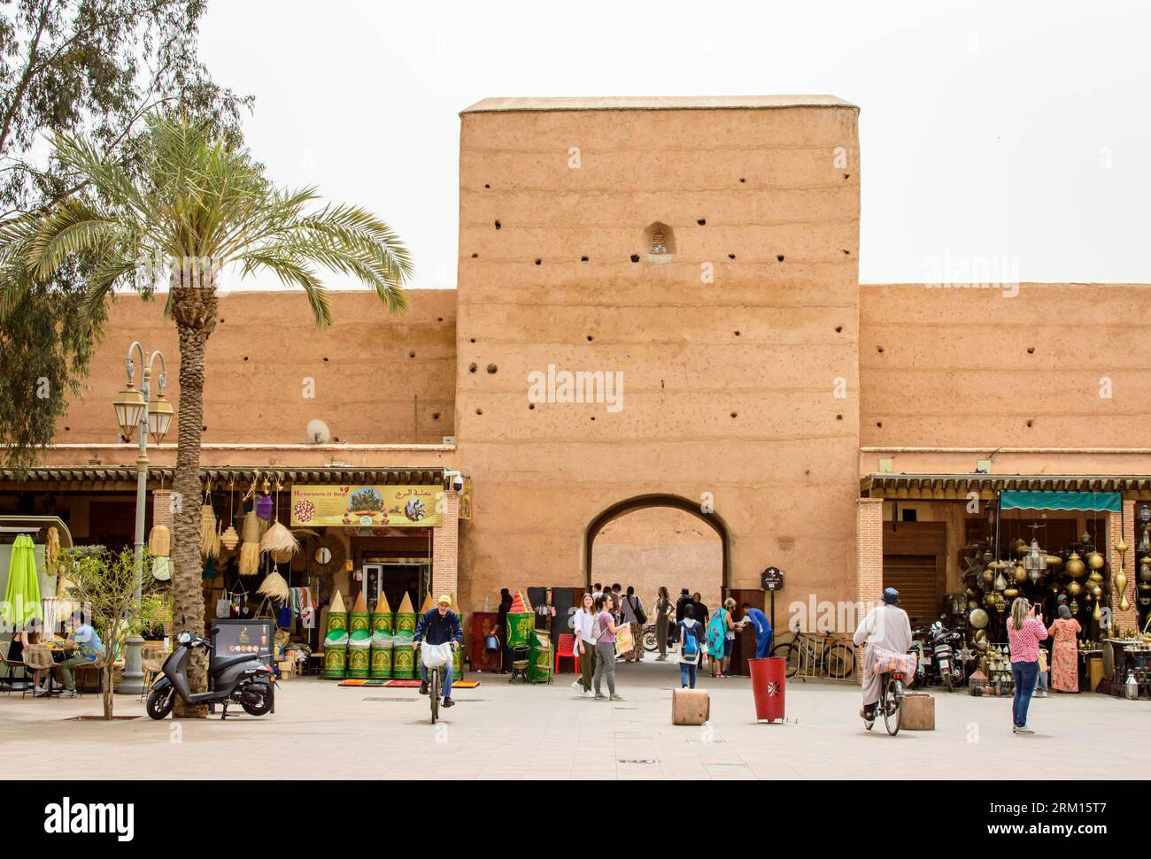 Marrakesh place des ferblantiers Banque de photographies et d’images à ...