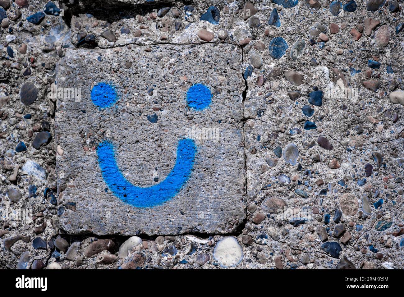 Smiley emoji Banque de photographies et d’images à haute résolution - Alamy