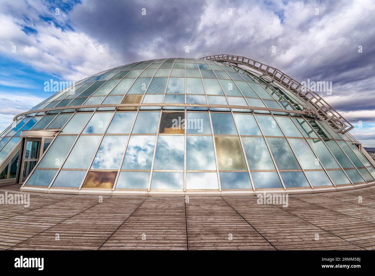 Perlan restaurant in reykjavik iceland Banque de photographies et d ...