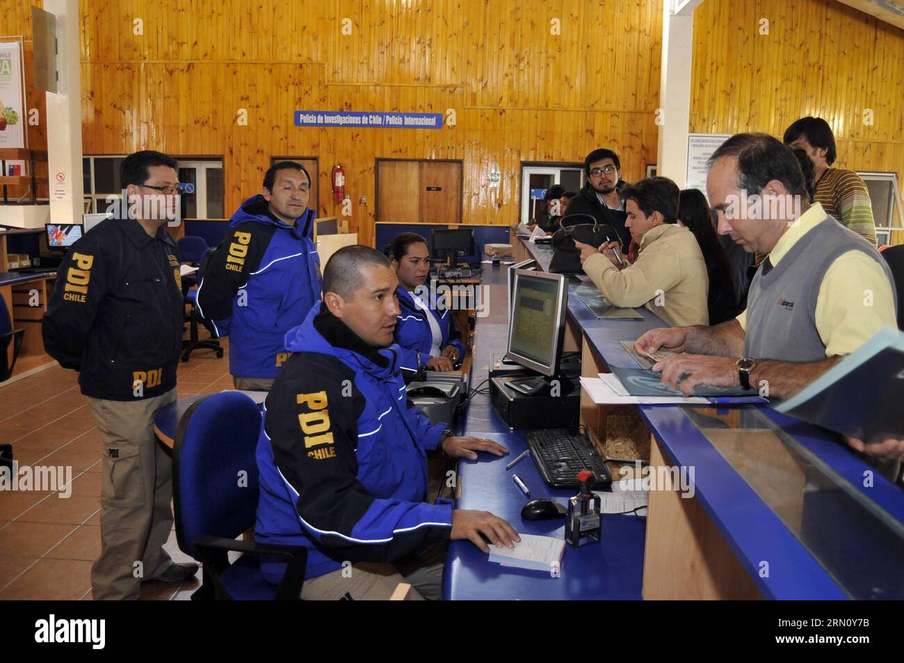 COQUIMBO, le 26 novembre 2014 -- la police des douanes chilienne ...