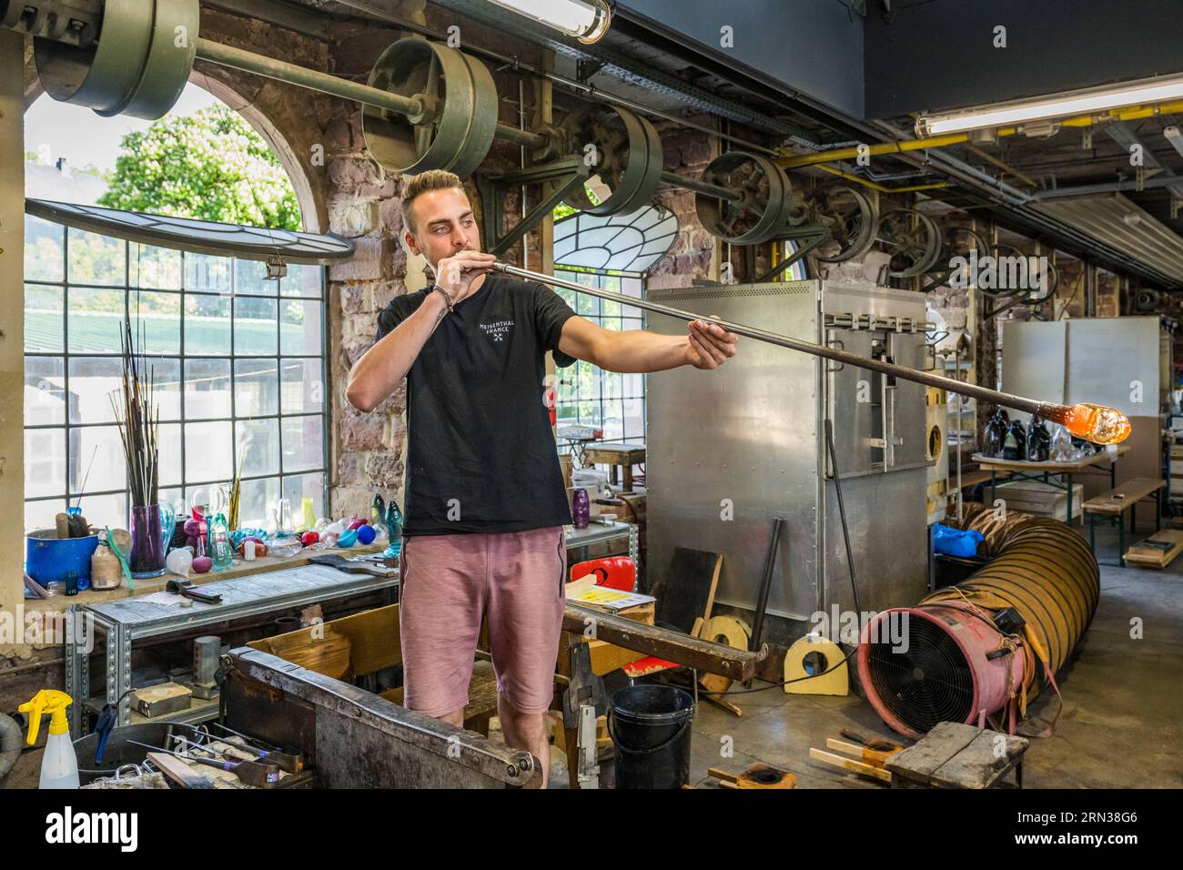 Verrier meisenthal Banque de photographies et d’images à haute ...