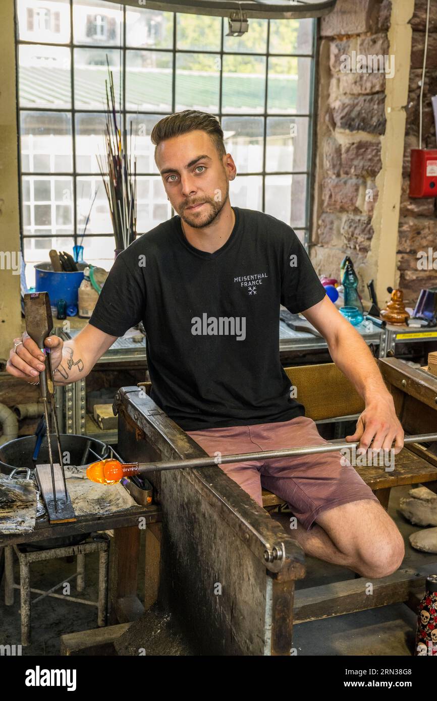 Verrier meisenthal Banque de photographies et d’images à haute ...