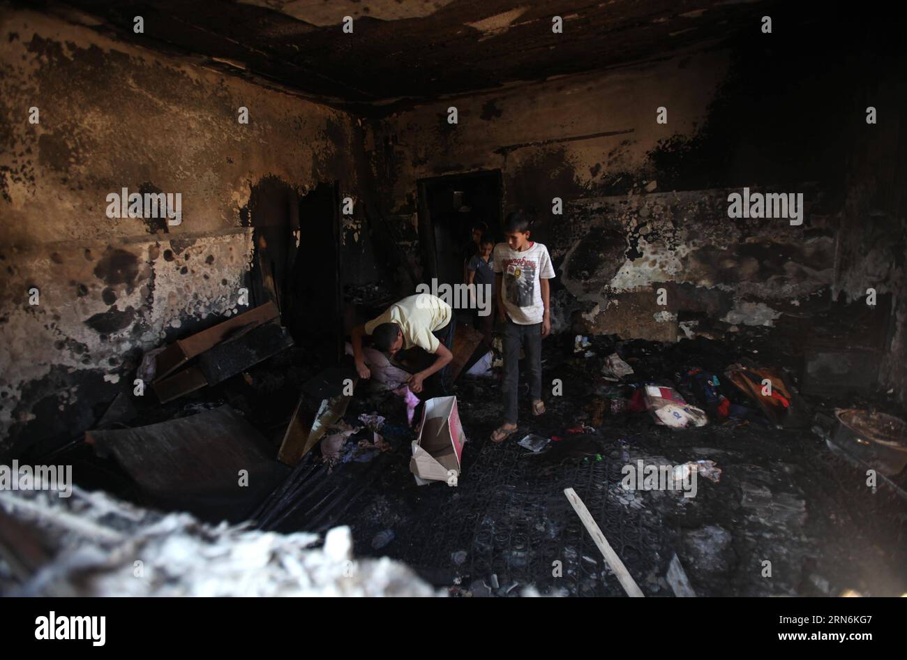 Enfant mort bambin Banque de photographies et d’images à haute ...