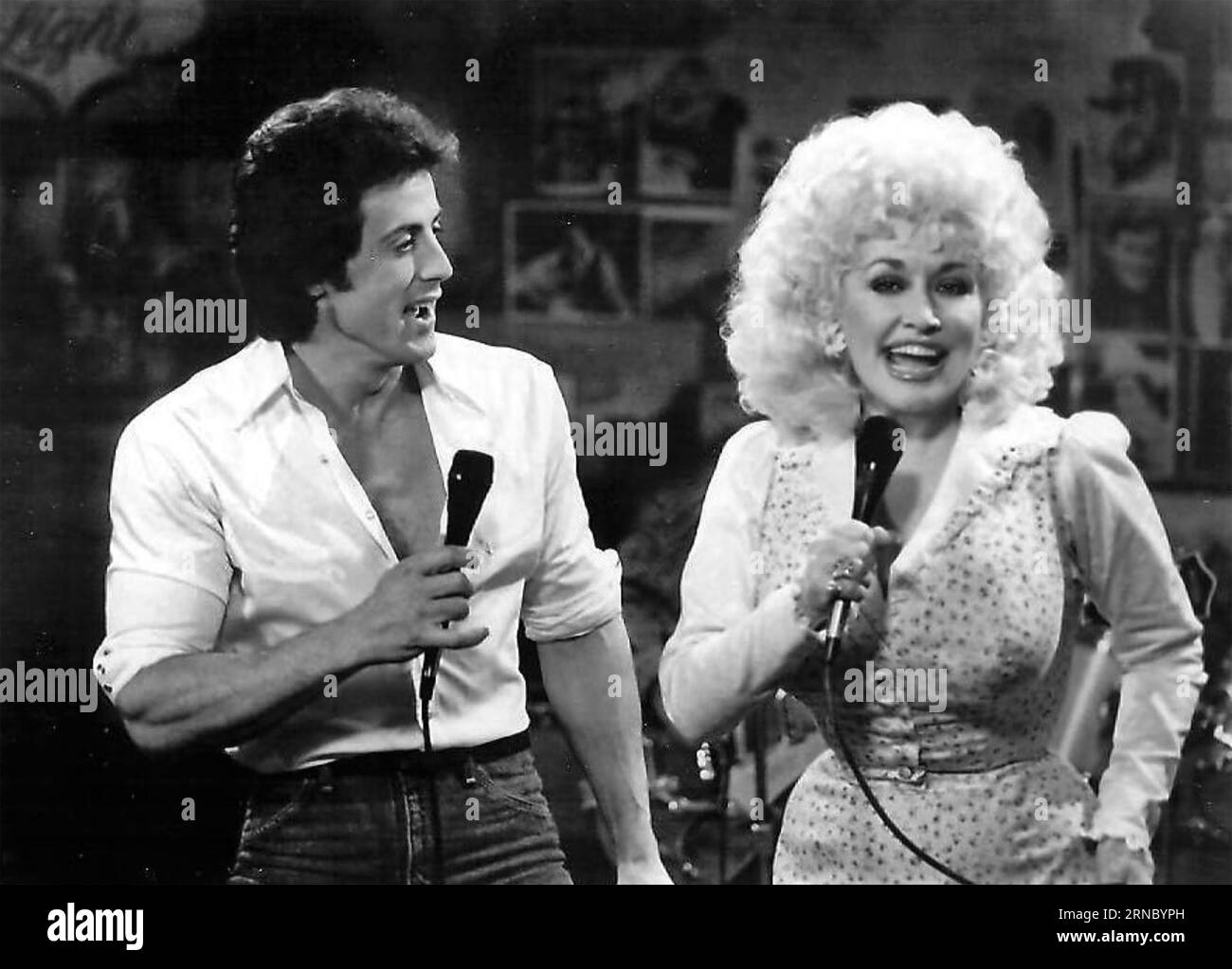Rhinestone 1984 dolly parton Banque de photographies et d’images à ...