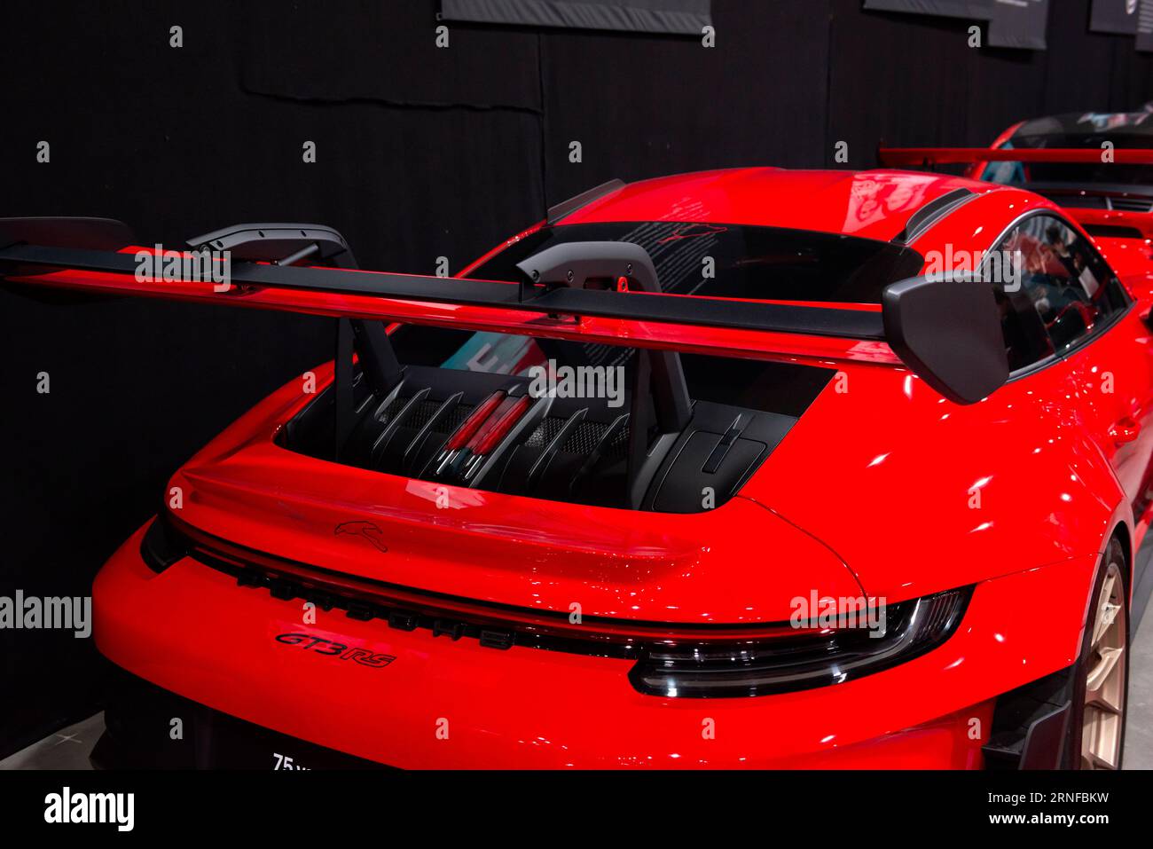 Porsche 911 992 gt3 rs rouge Banque de photographies et d’images à ...