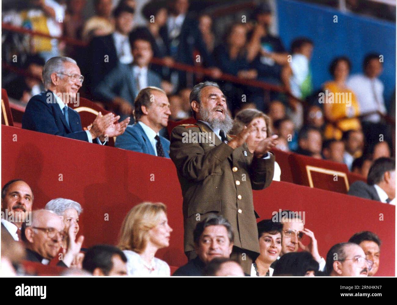 Fidel castro barcelone Banque de photographies et d’images à haute ...