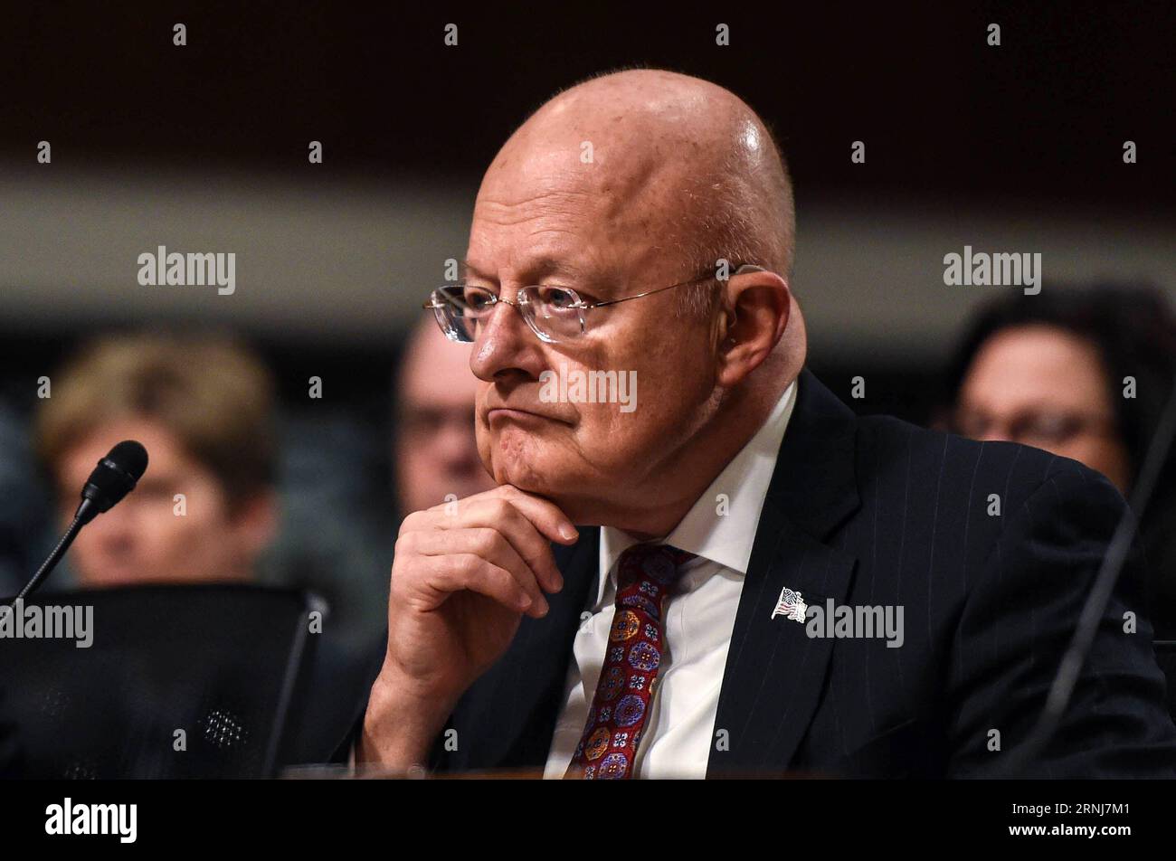 (170105) -- WASHINGTON D.C., le 5 janvier 2017 -- James Clapper ...