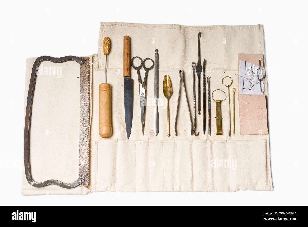 Medieval medical instruments Banque de photographies et d’images à ...
