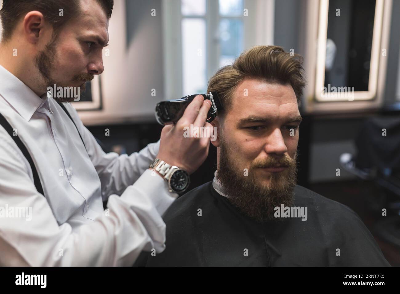 Barbier asie Banque de photographies et d’images à haute résolution - Alamy