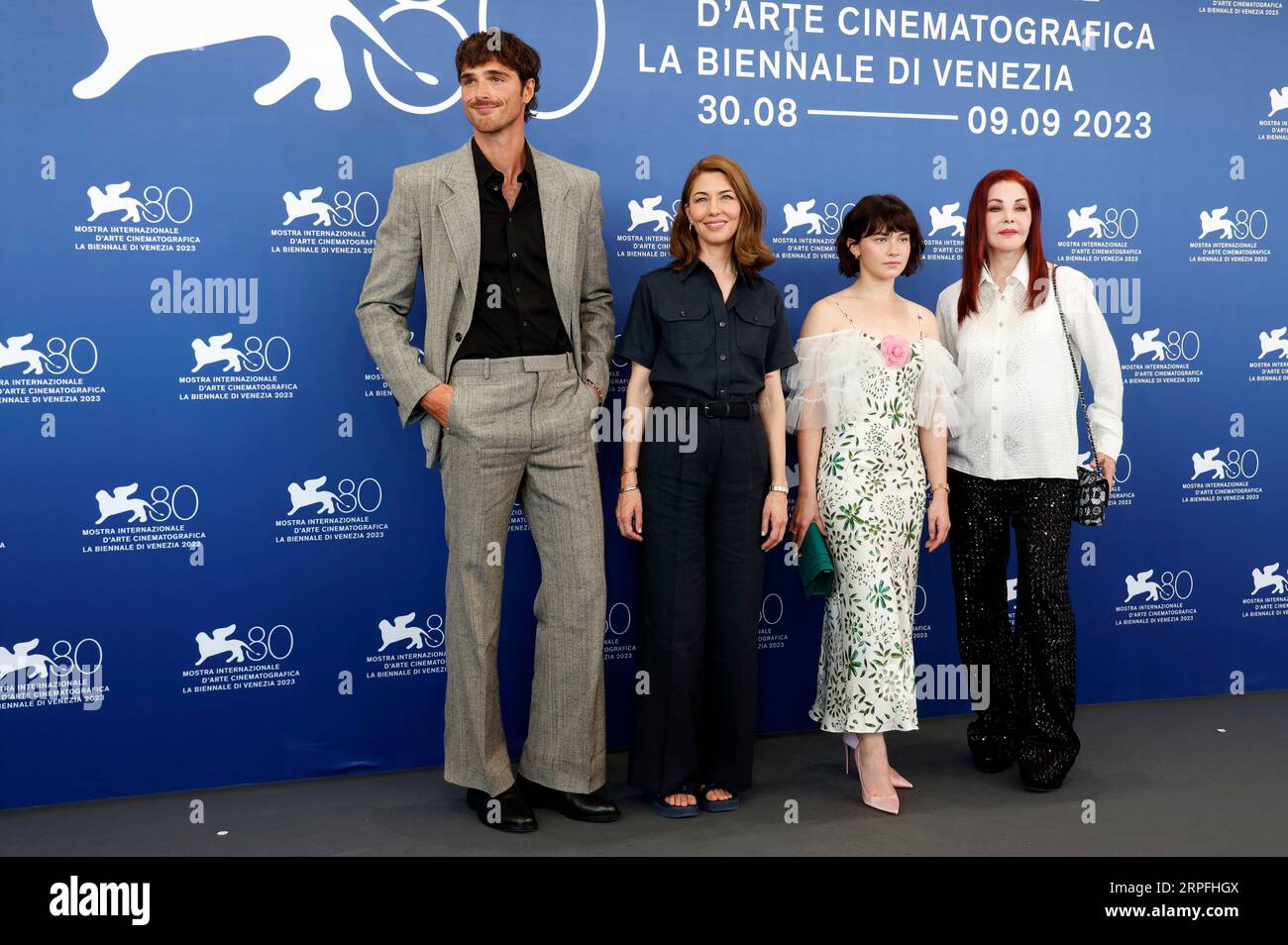 Jacob Elordi, Sofia Coppola, Cailee Spaeny und Priscilla Presley beim Photocall zum Kinofilm ...