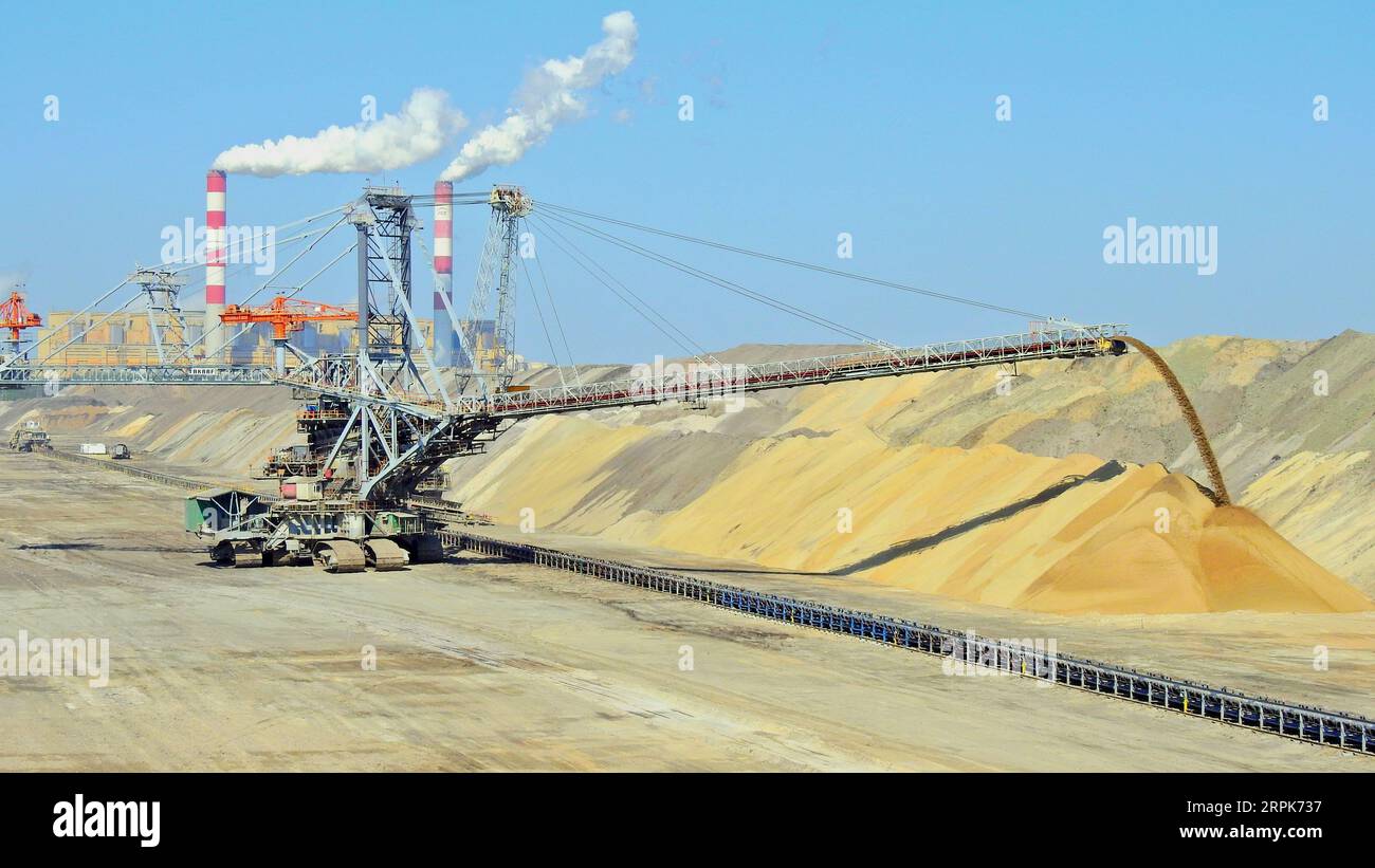 Coal mining machines Banque de photographies et d’images à haute ...