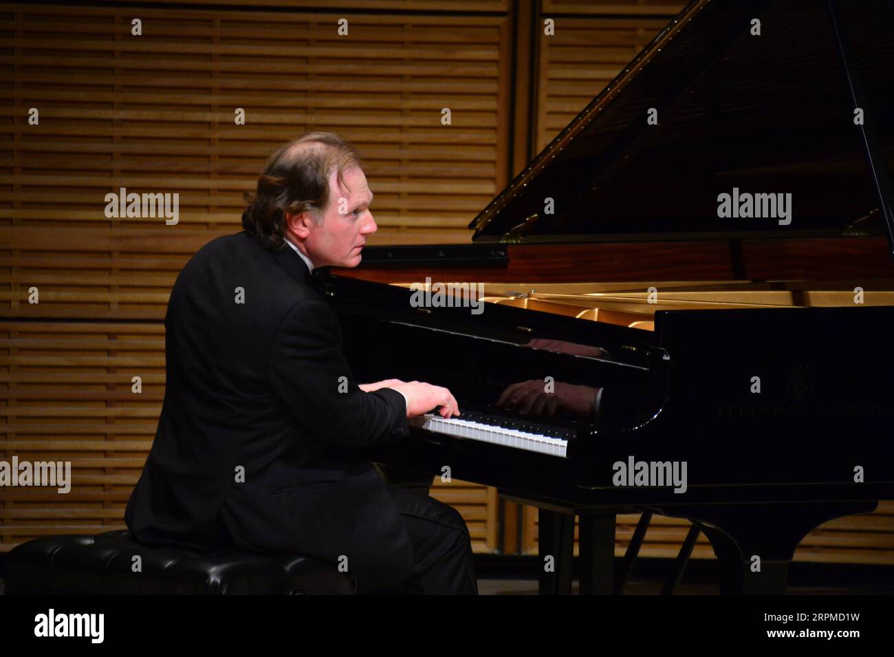 200208 -- NEW YORK, 8 février 2020 Xinhua -- le pianiste Michael ...