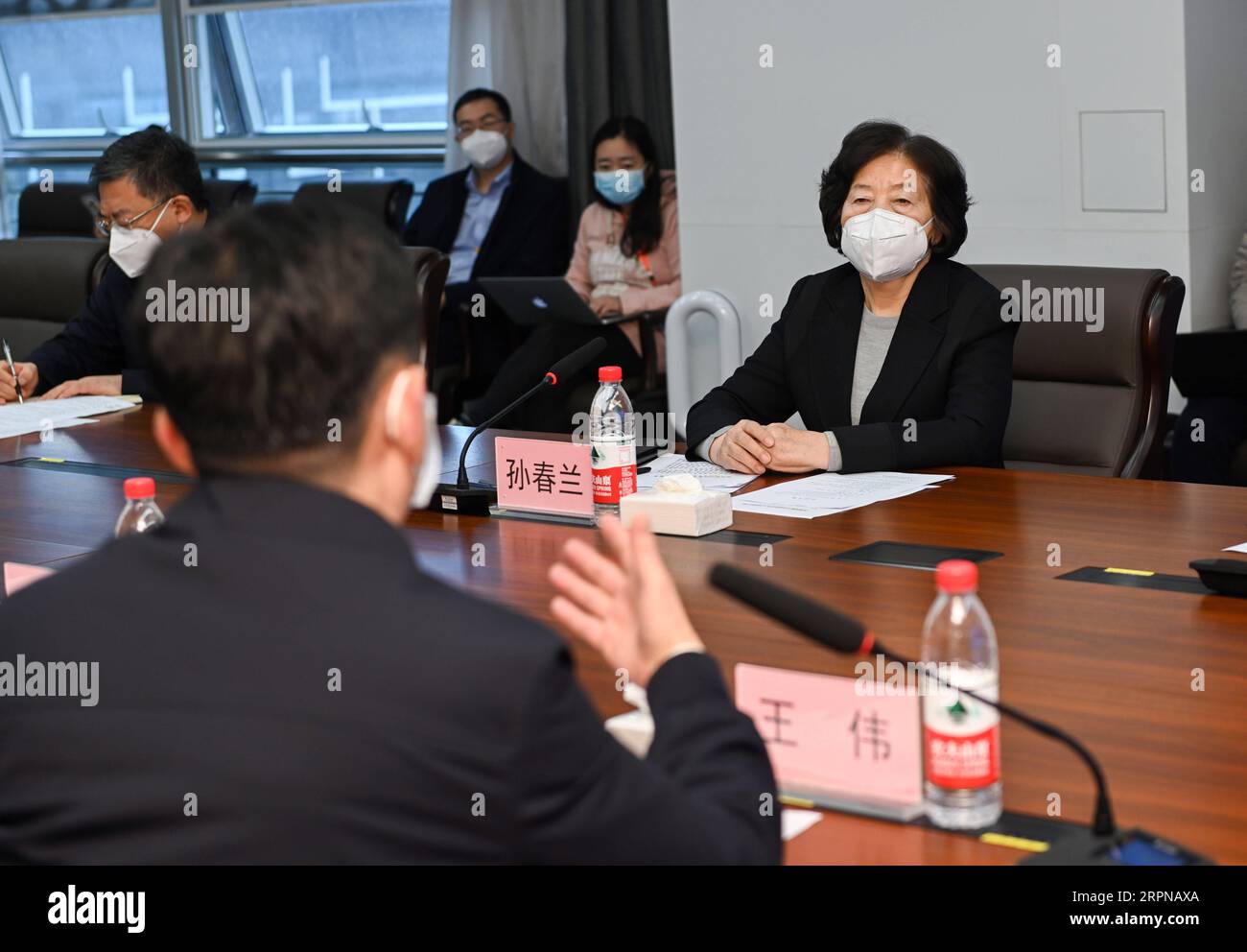 200225 -- WUHAN, 25 février 2020 -- le vice-premier ministre chinois ...