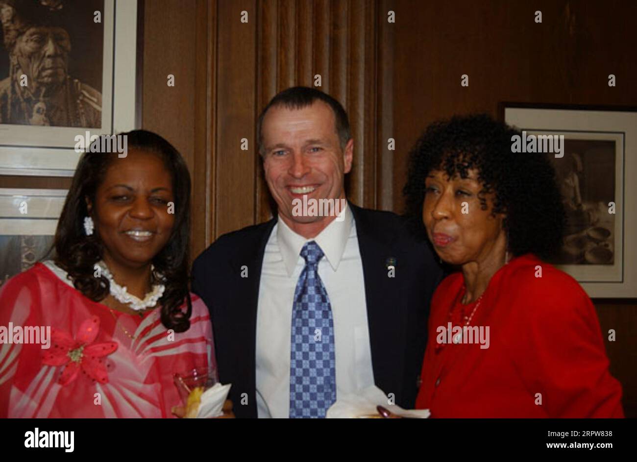 Événements honorant Eugene Melanson, spécialiste de l'application de la ...