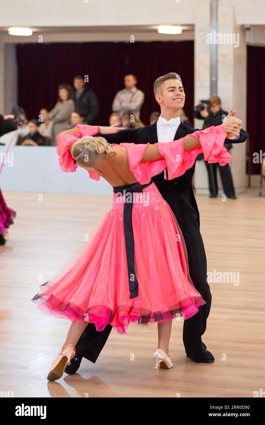 Danseurs classiques Banque de photographies et d’images à haute ...
