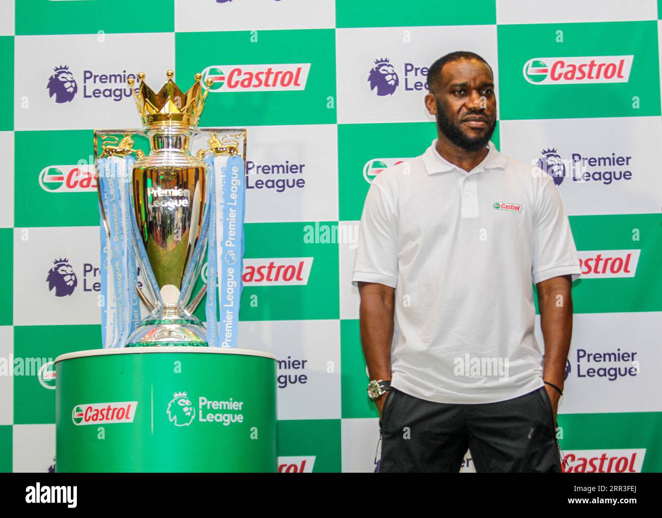 Jayjay okocha Banque de photographies et d’images à haute résolution - Alamy