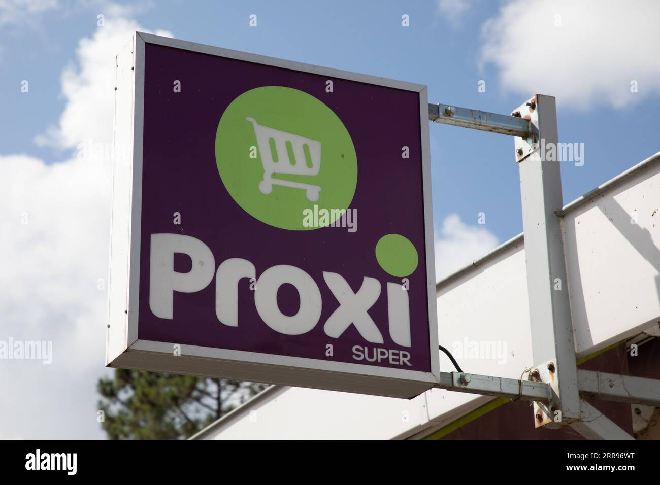 Proxi super Banque de photographies et d’images à haute résolution - Alamy
