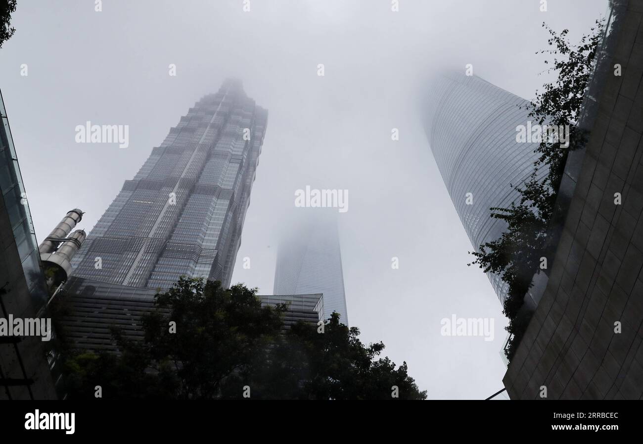 Mass damper Banque de photographies et d’images à haute résolution - Alamy