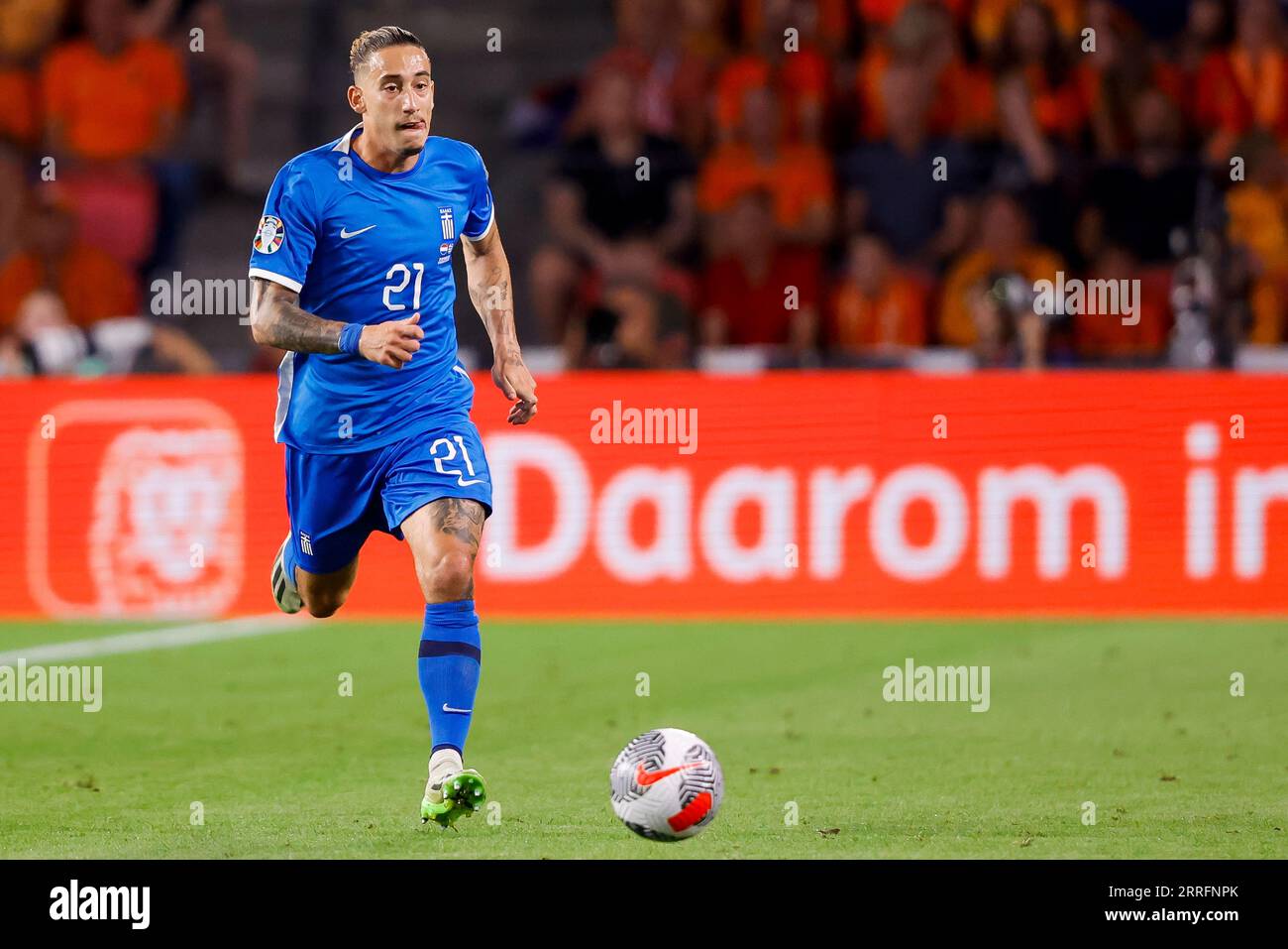 EINDHOVEN, PAYS-BAS - SEPTEMBRE 7 : Konstantinos Tsimikas (Grèce) lors ...