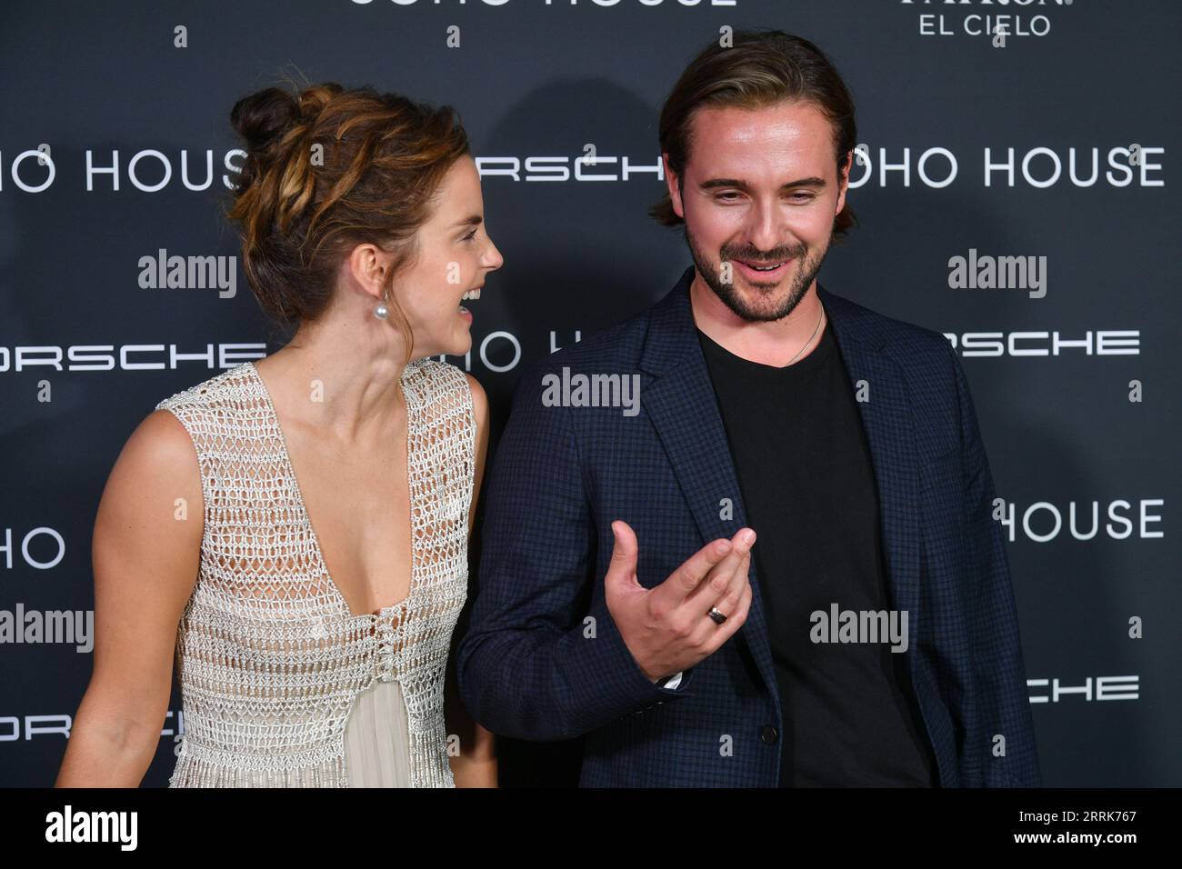 Alex watson and emma watson Banque de photographies et d’images à haute ...