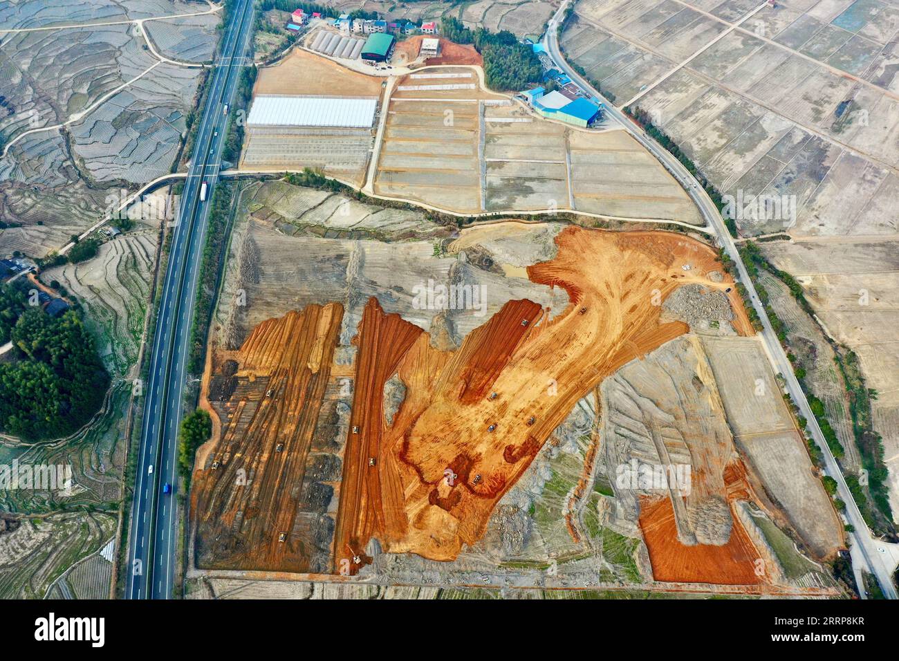 230303 -- PUCHENG, le 3 mars 2023 -- cette photo aérienne prise le 2 ...