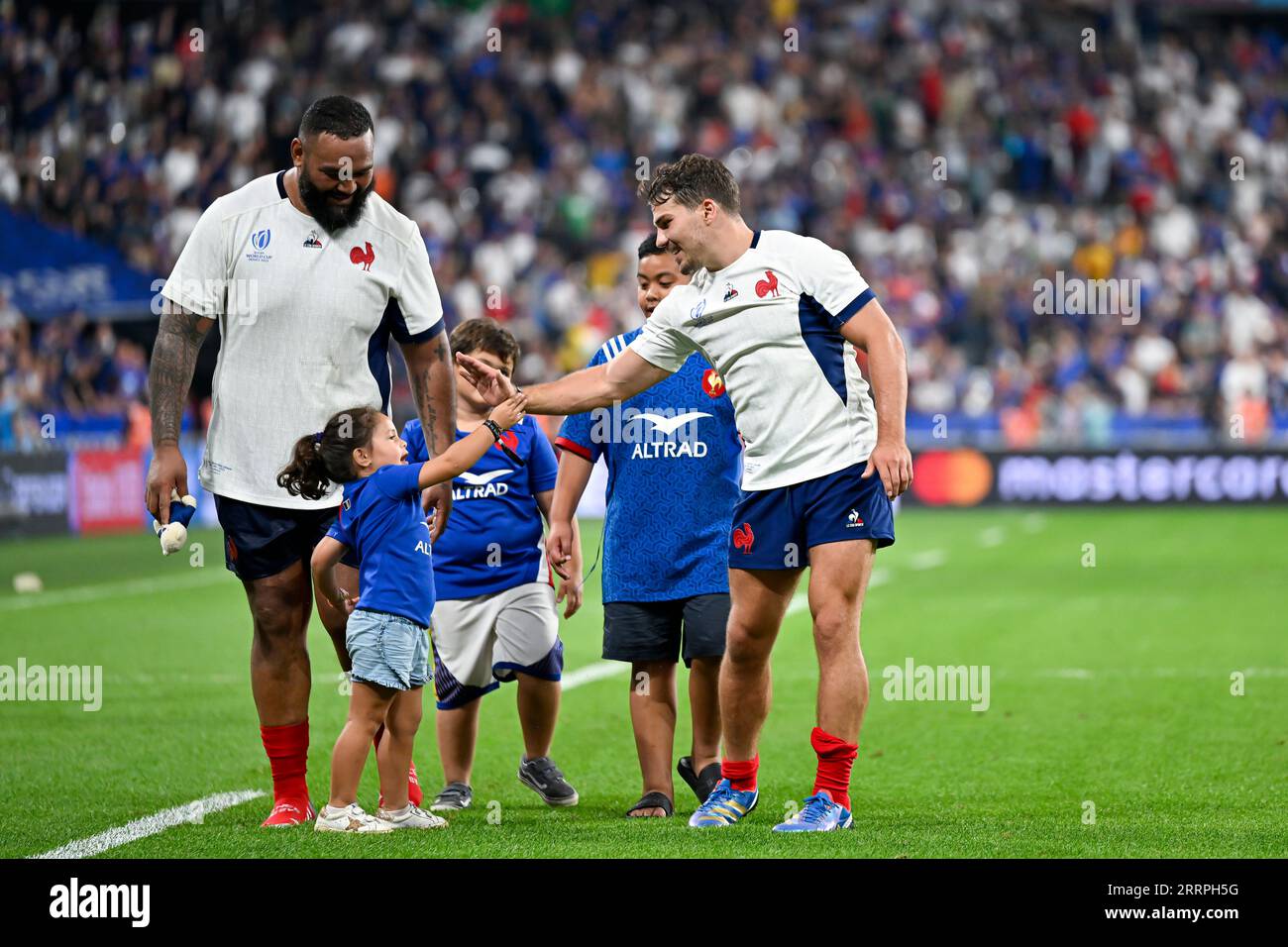 Paris, France. 08 septembre 2023. Uini Atonio et Antoine Dupont lors de la coupe du monde de ...