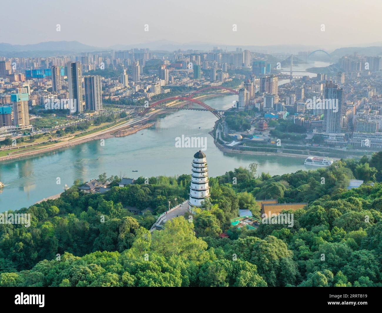 230710 -- YIBIN, 10 juillet 2023 -- cette photo aérienne prise le 26 ...