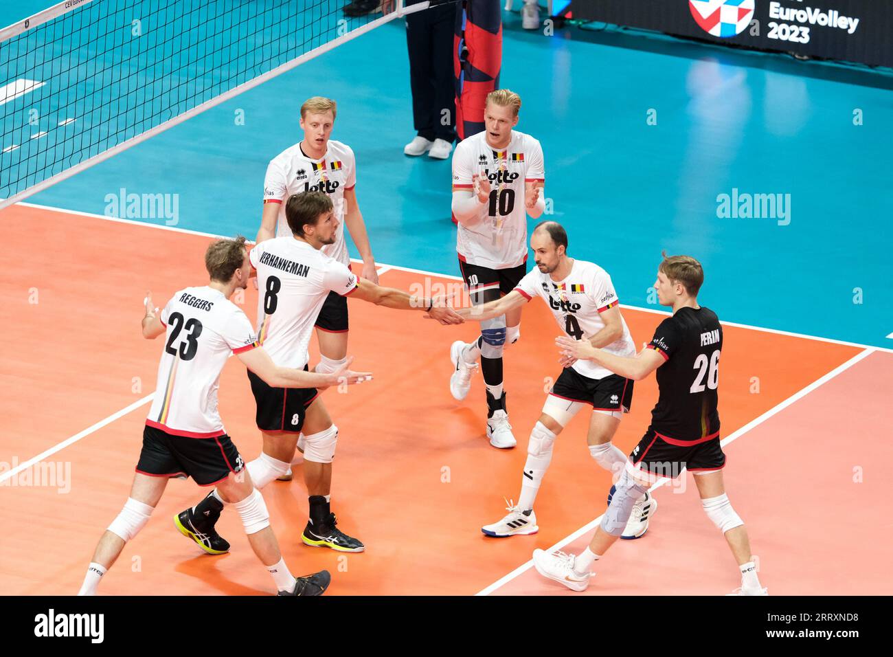 La Belgique fête lors de la dernière journée de ronde 8 de l’Eurovolley ...