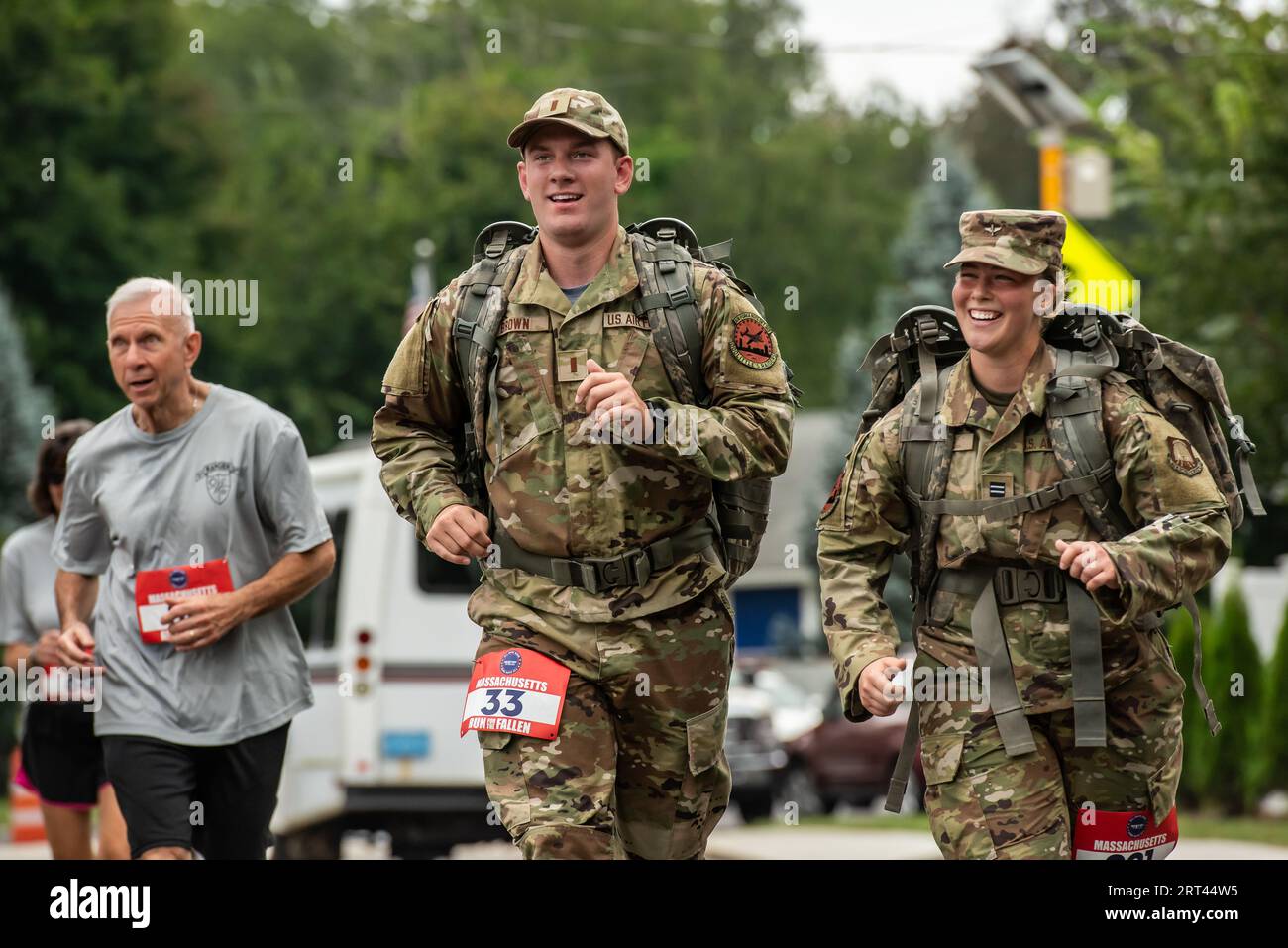 Événement commémorant les membres du service militaire et les premiers ...