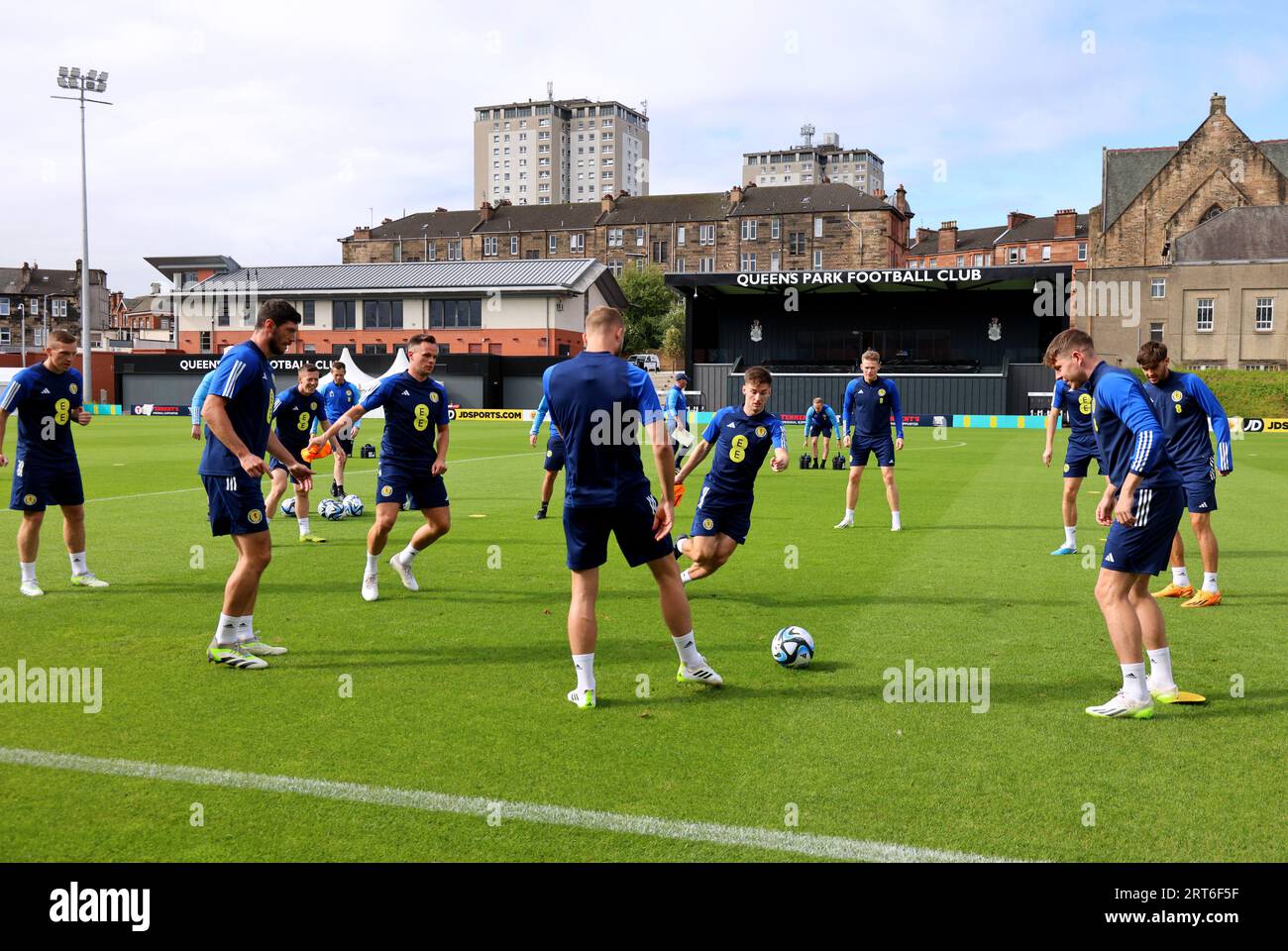 Joueurs écossais lors d'une séance d'entraînement à Lesser Hampden ...