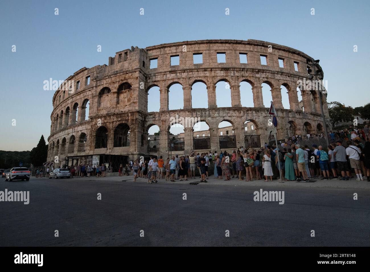 Pula Arena, Pula Amphitheatre, le spectaculaire amphithéâtre romain ...