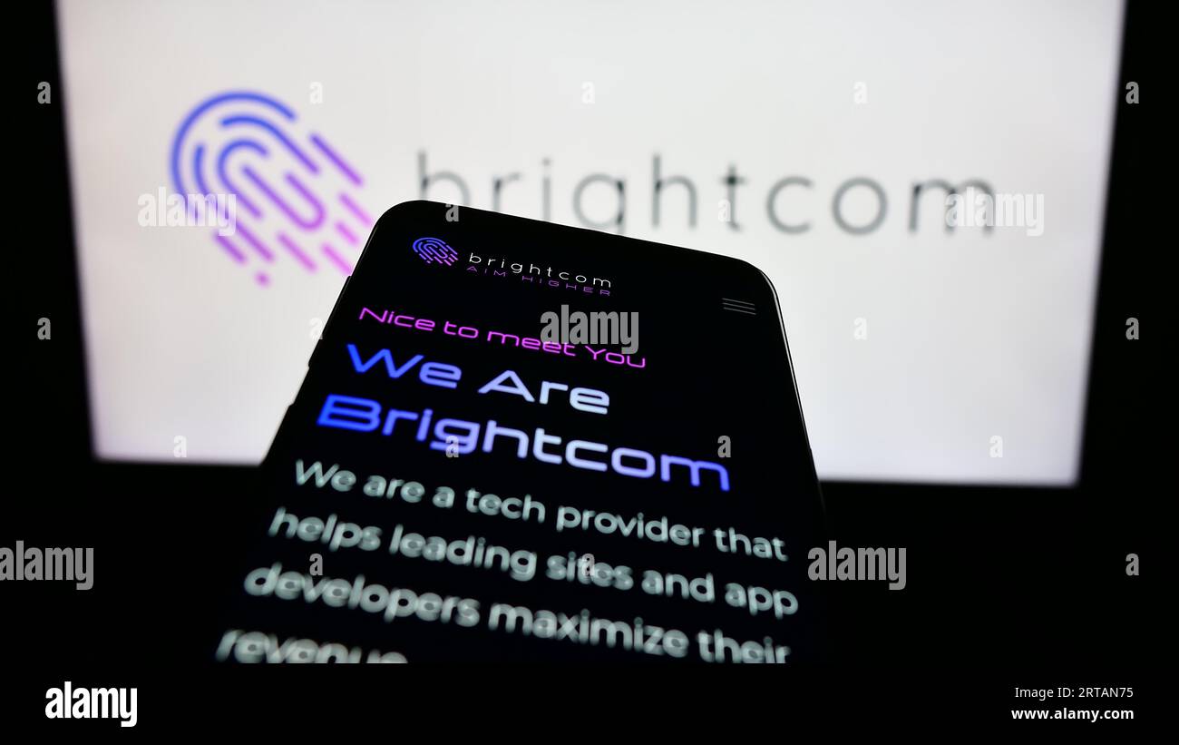 Logo brightcom Banque de photographies et d’images à haute résolution ...