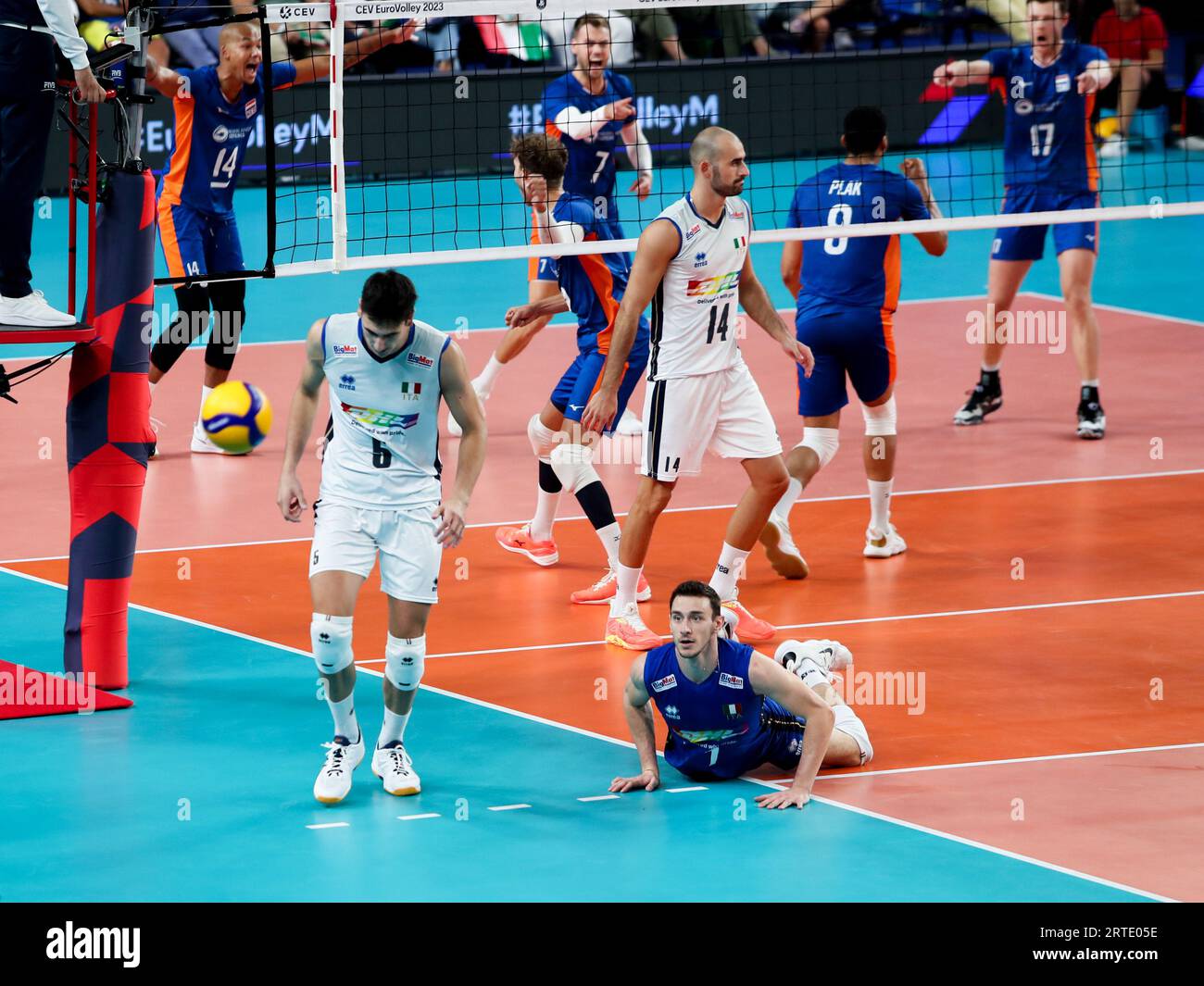 Bari, Italie. 12 septembre 2023. Les Italiens Alessandro Michieletto et ...