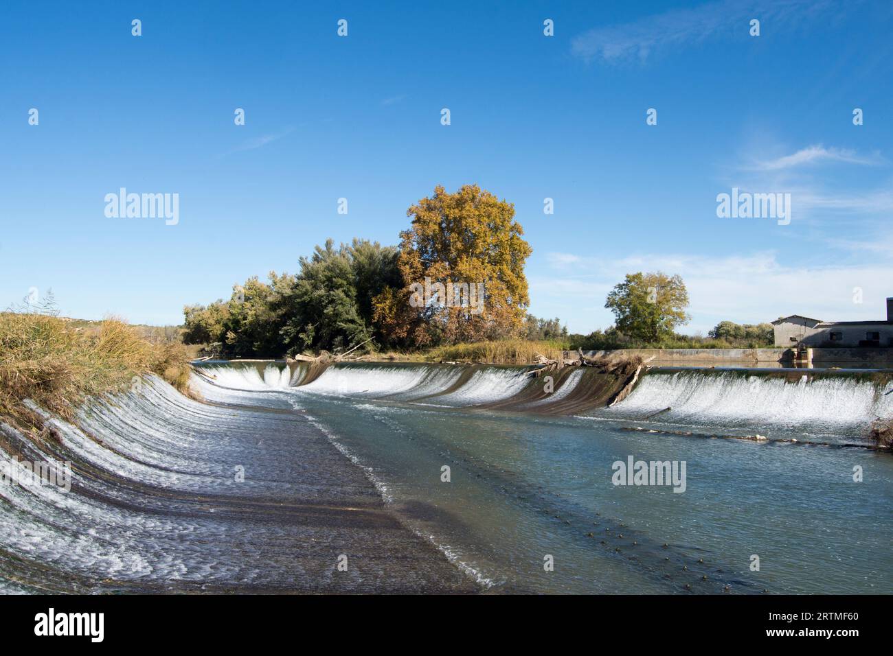 Corriendo ríos Banque de photographies et d’images à haute résolution ...