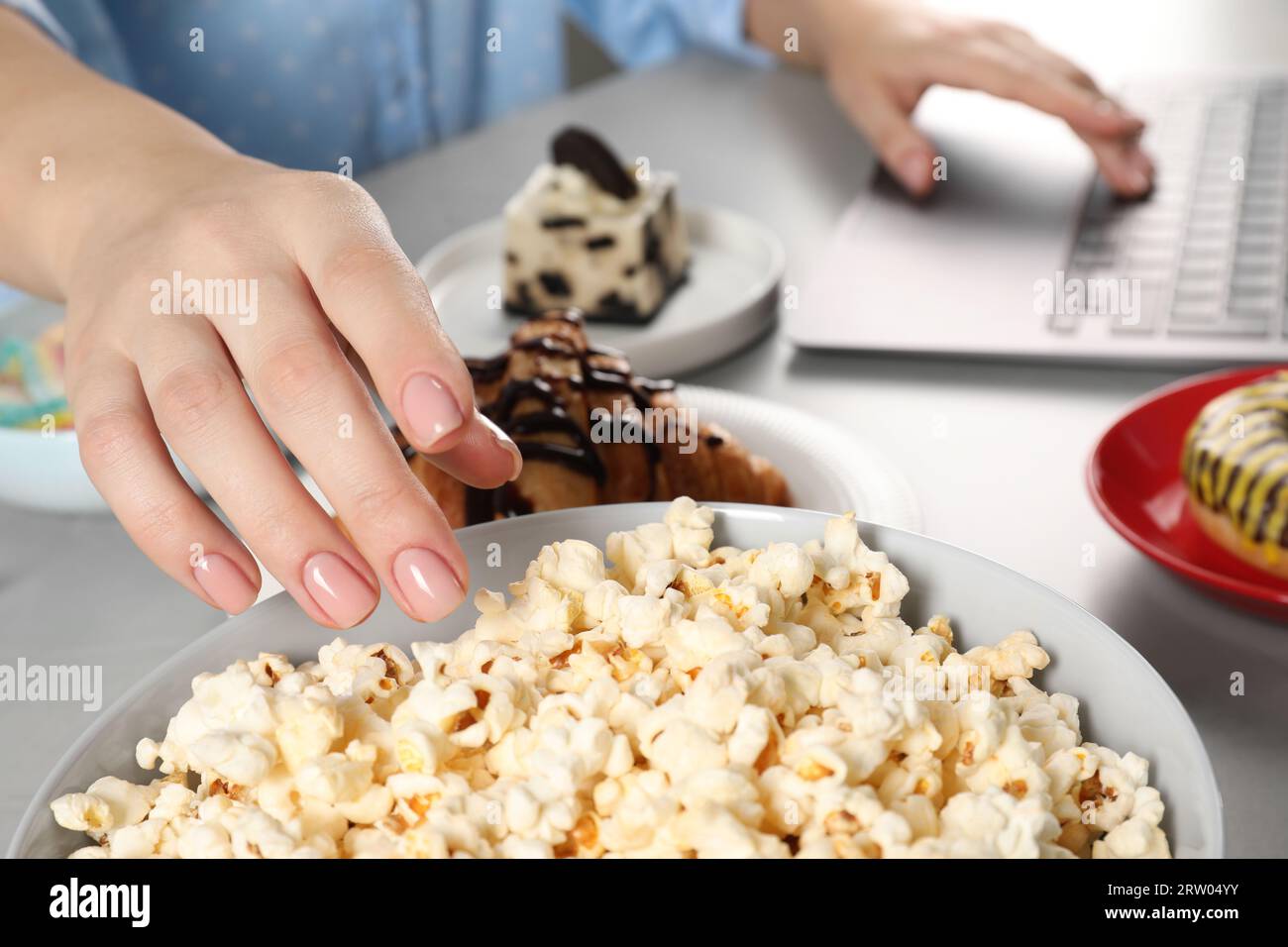Briser les mauvaises habitudes alimentaires Banque de photographies et ...