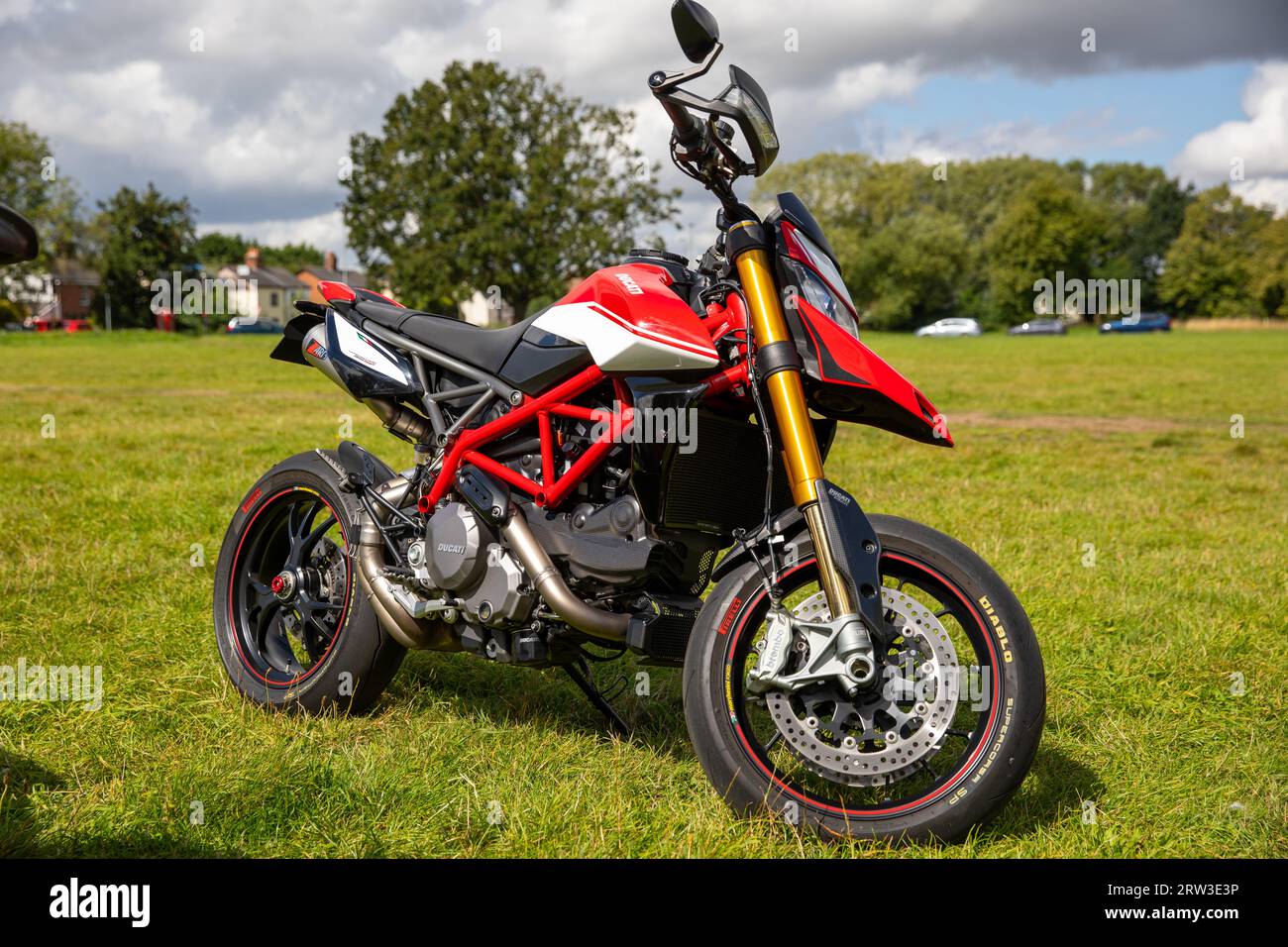 Ducati testastretta 11 Banque de photographies et d’images à haute ...
