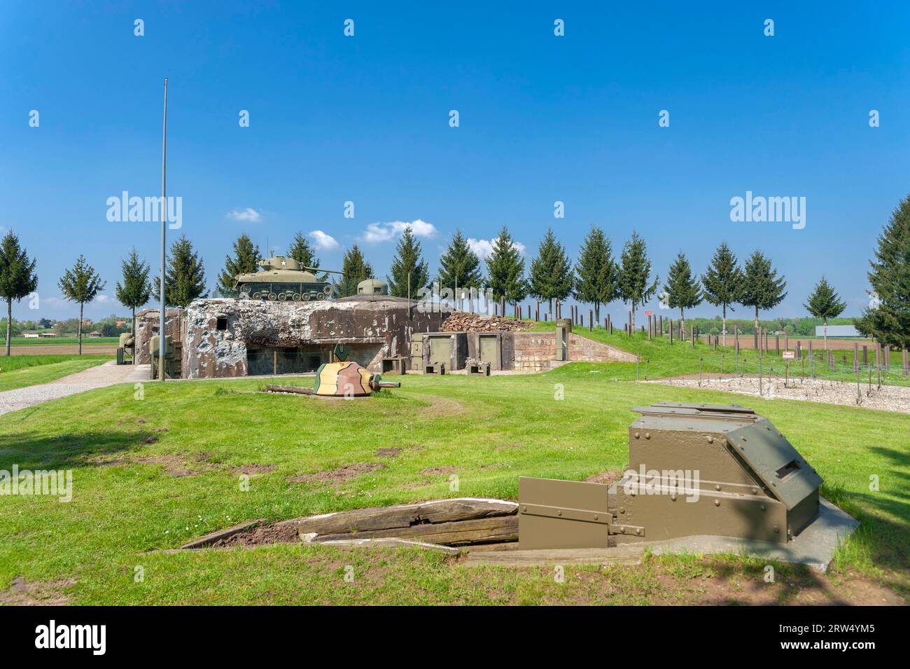 M4 sherman tank Banque de photographies et d’images à haute résolution ...