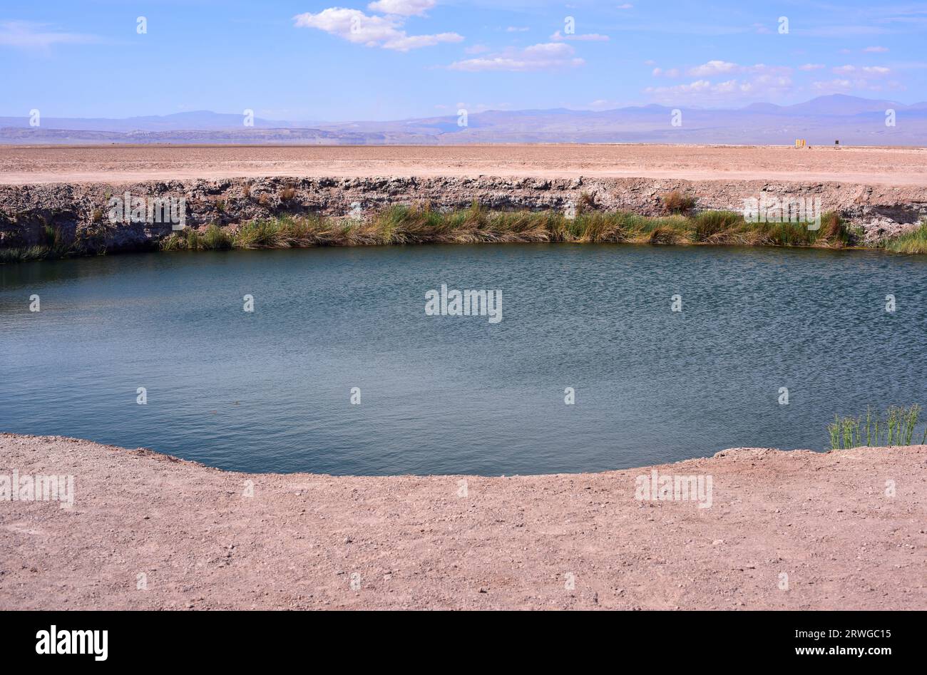 Salt flat eyes Banque de photographies et d’images à haute résolution ...