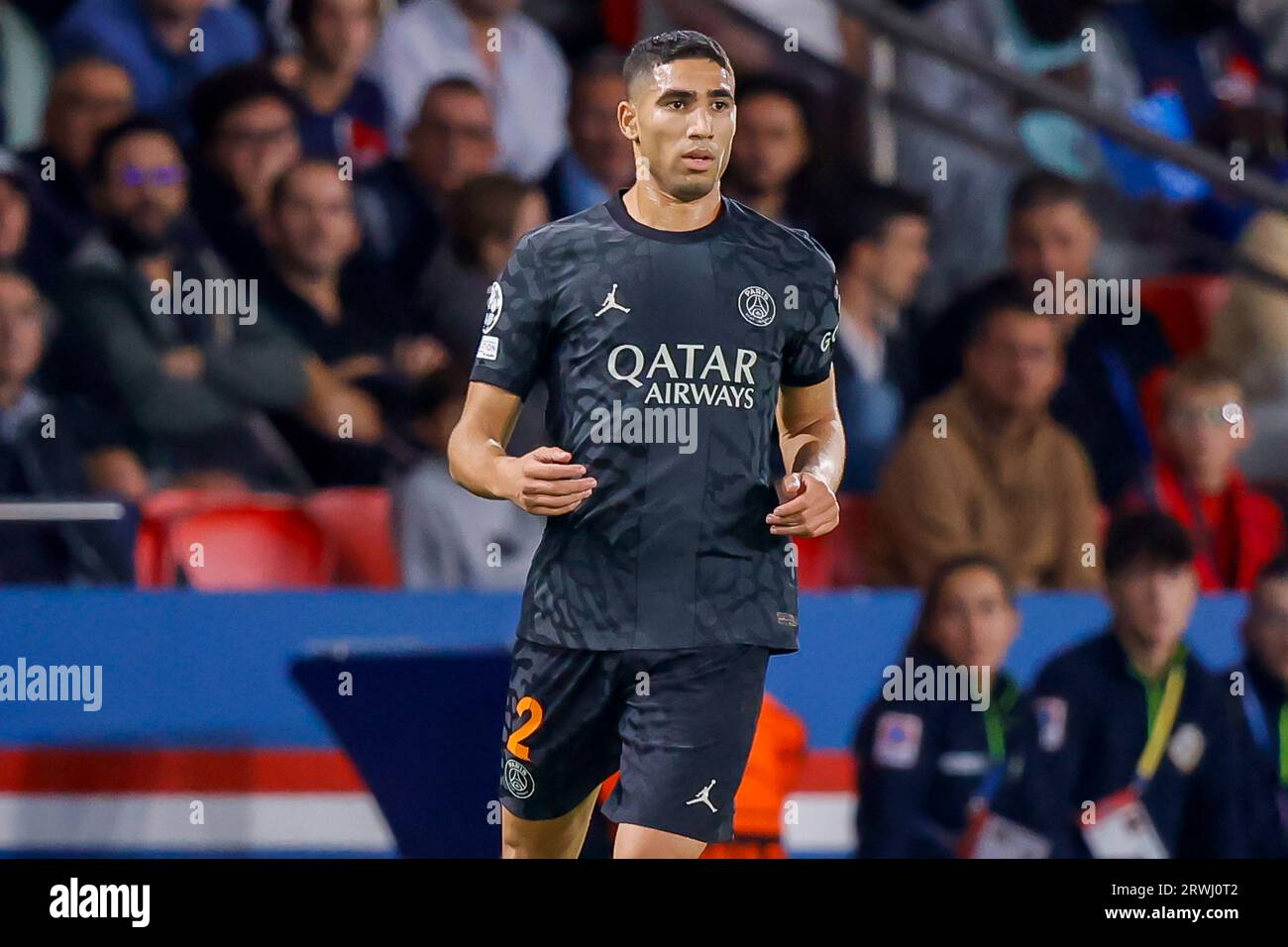 PARIS, FRANCE - SEPTEMBRE 19 : Achraf Hakimi (Paris Saint-Germain ...